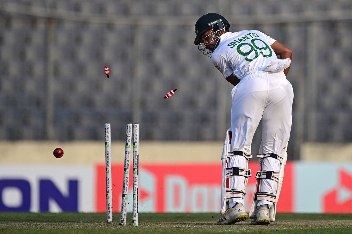 Ebadot Hossain brings out his trademark celebration | ESPNcricinfo.com