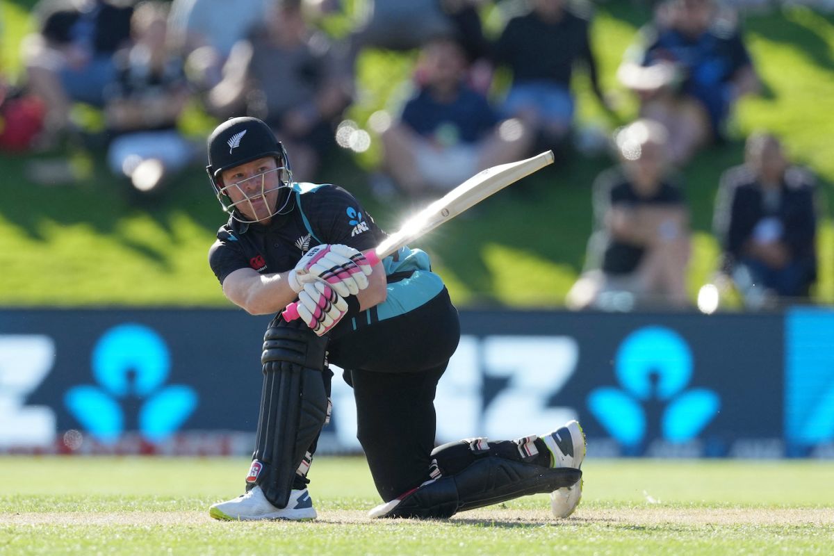 Tim Seifert and Tom Latham took New Zealand over the finish line ...