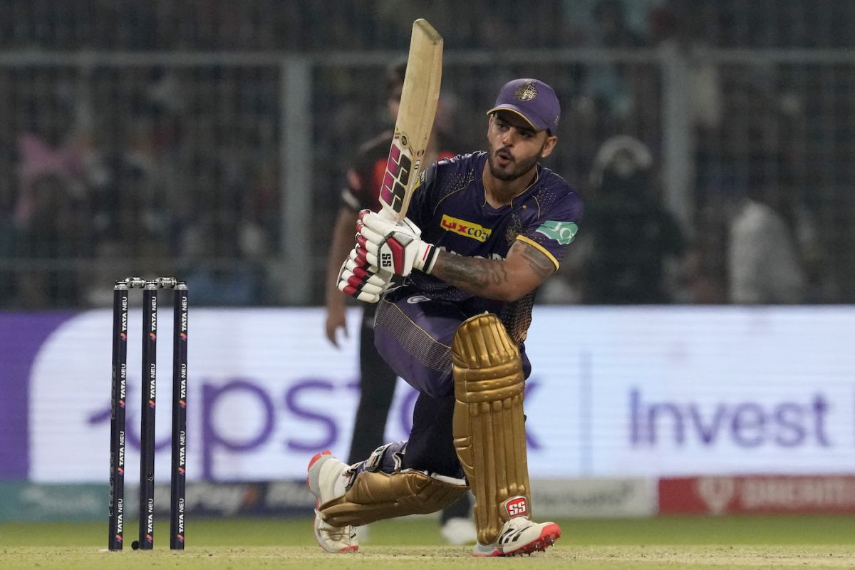 Nitish Rana tried to take the game deep for his team | ESPNcricinfo.com