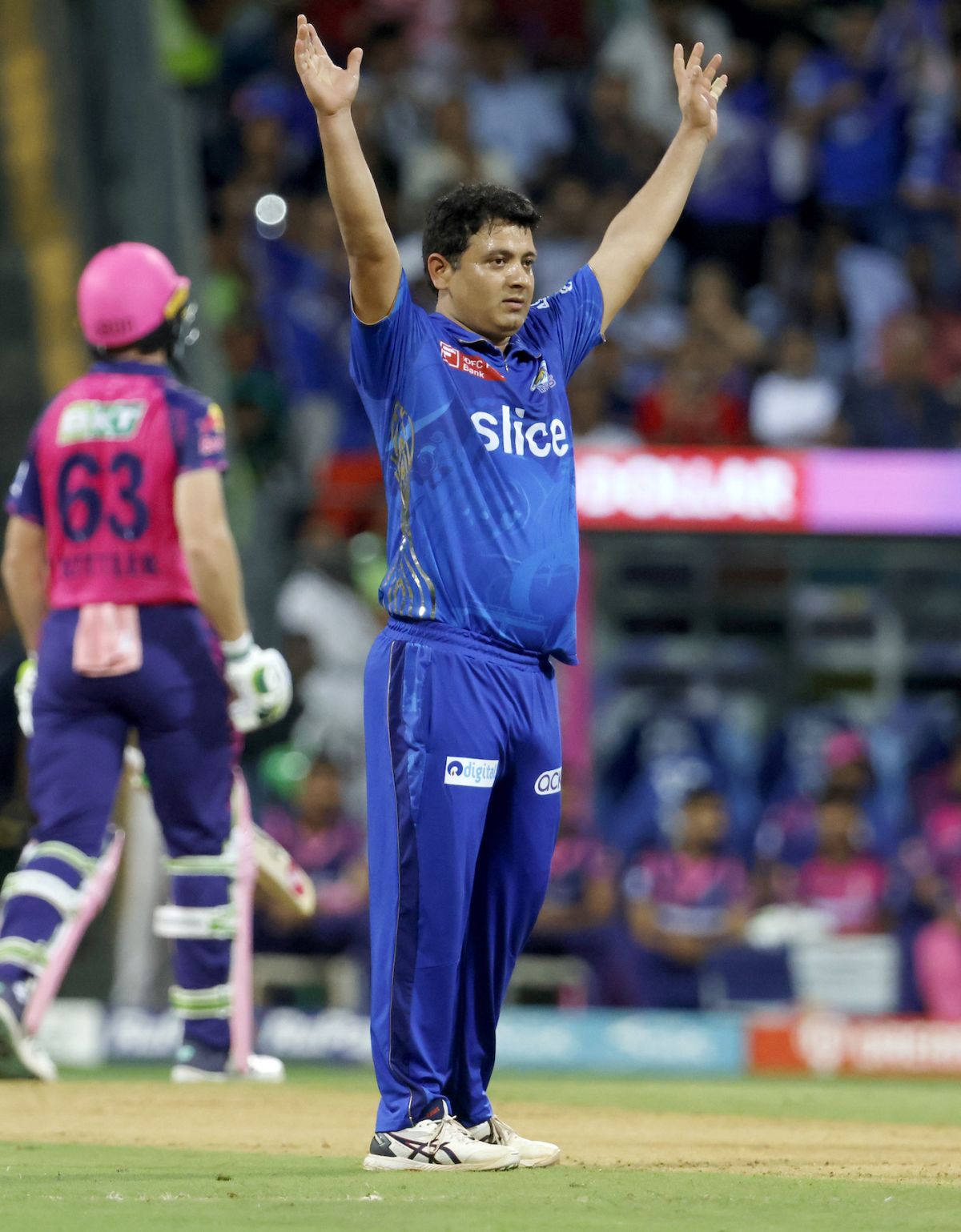 Jos Buttler struggled to get going in the powerplay | ESPNcricinfo.com