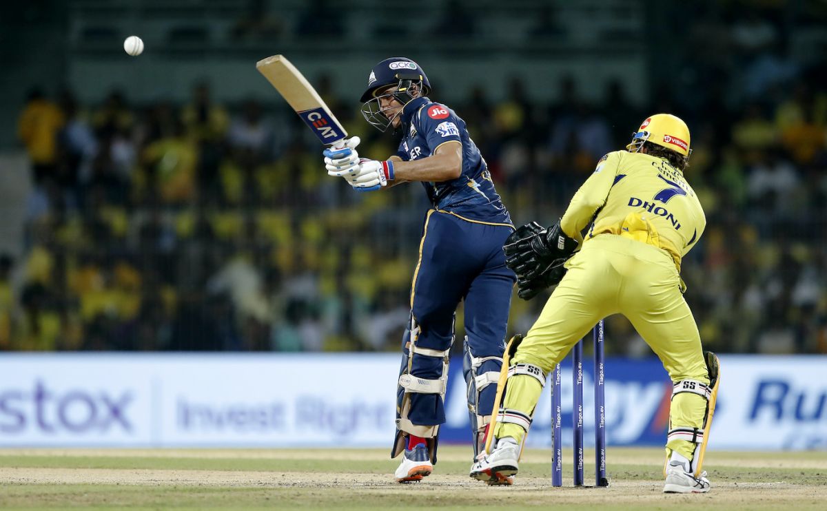 Shubman Gill shovels the ball past MS Dhoni | ESPNcricinfo.com