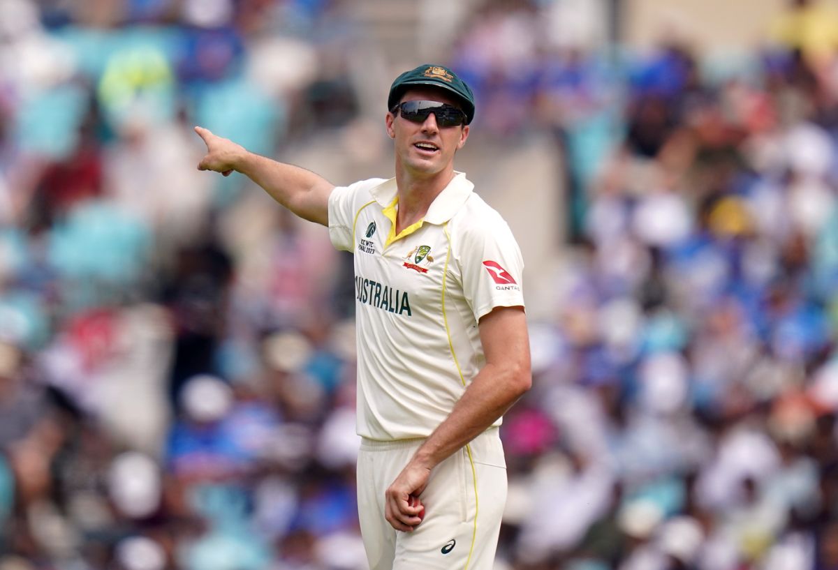 Captain Pat Cummins directs proceedings in the field | ESPNcricinfo.com