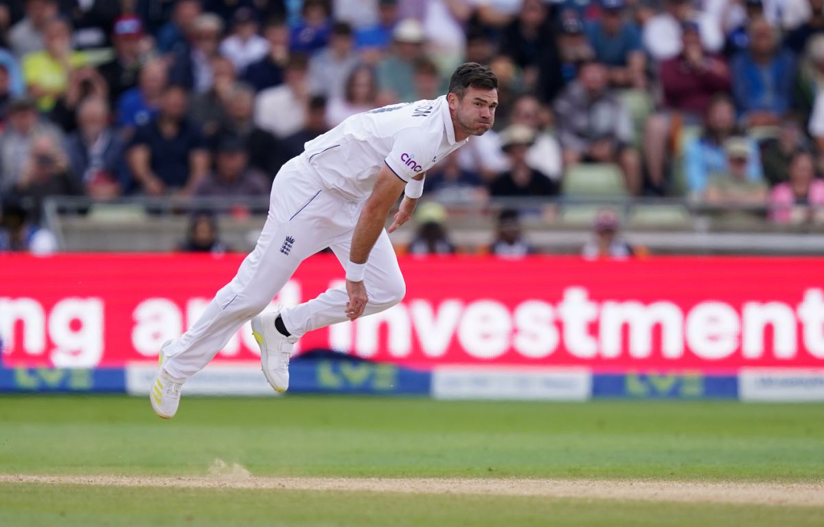 James Anderson flies in his follow-through | ESPNcricinfo.com