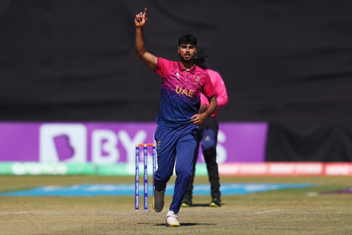 Ali Naseer got Andy Balbirnie to nick behind | ESPNcricinfo.com