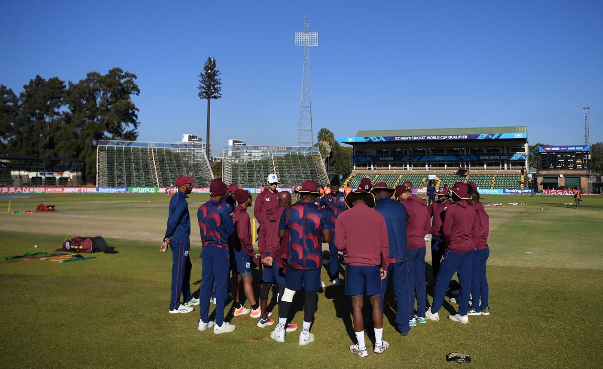 The West Indies players get into a huddle ahead of play | ESPNcricinfo.com
