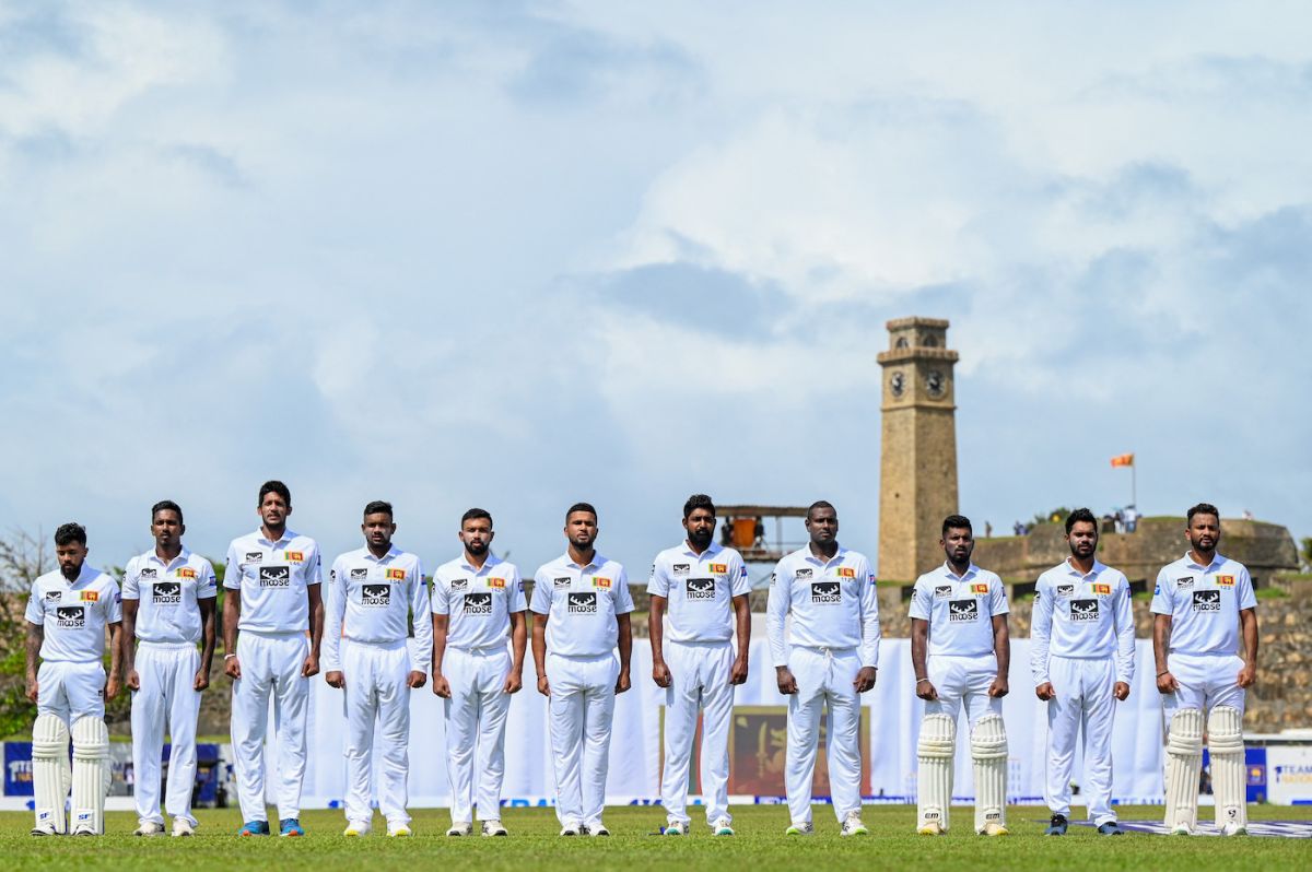 The Pakistan team lines up for the national anthem | ESPNcricinfo.com
