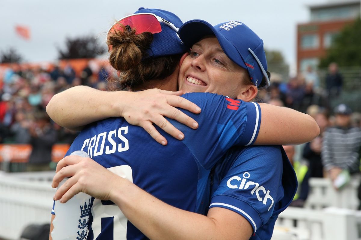 Heather Knight and Kate Cross embrace after clinching the series ...