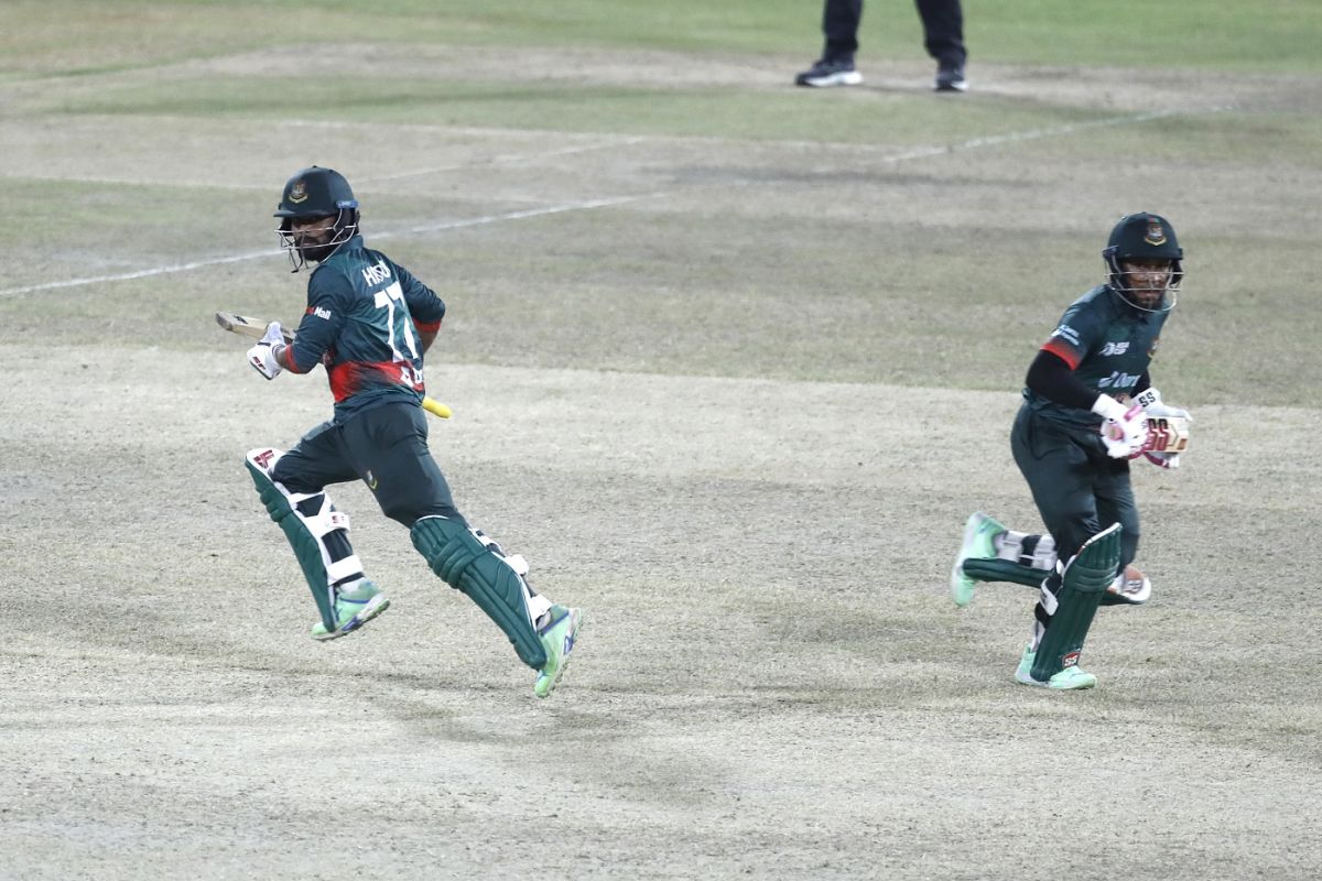 Towhid Hridoy looks to pull one | ESPNcricinfo.com