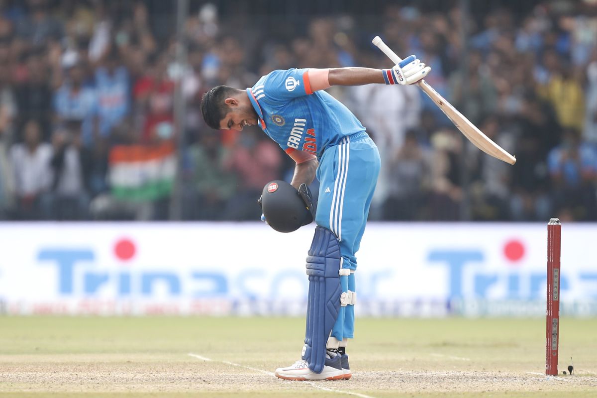 Shubman Gill takes a bow on completing a 92-ball century | ESPNcricinfo.com