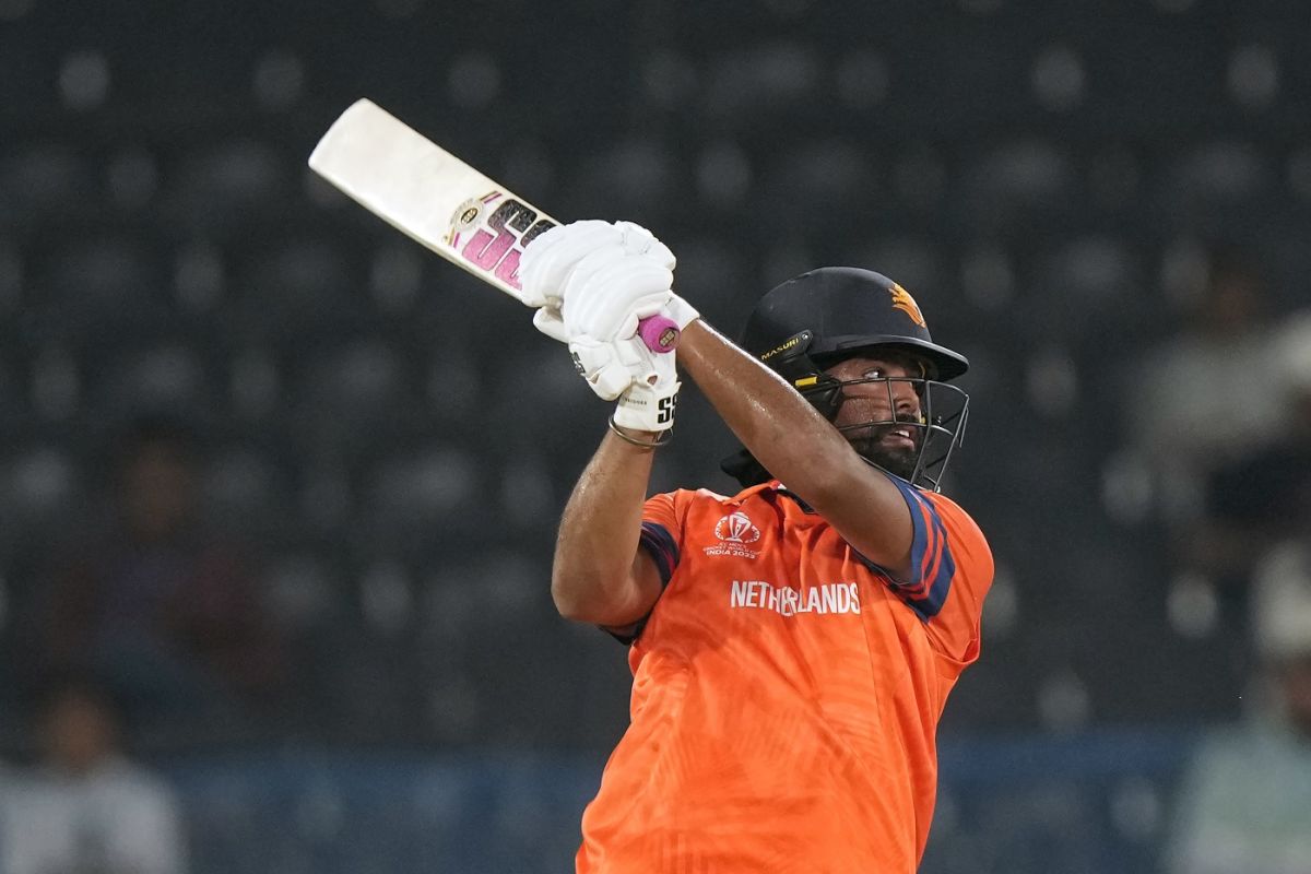 Vikramjit Singh timed it like a dream against the new ball ...