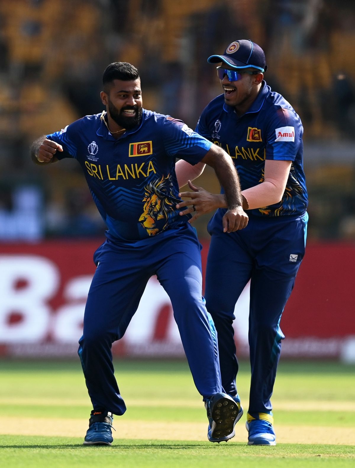 All smiles in the Sri Lanka camp with Lahiru Kumara striking twice in ...