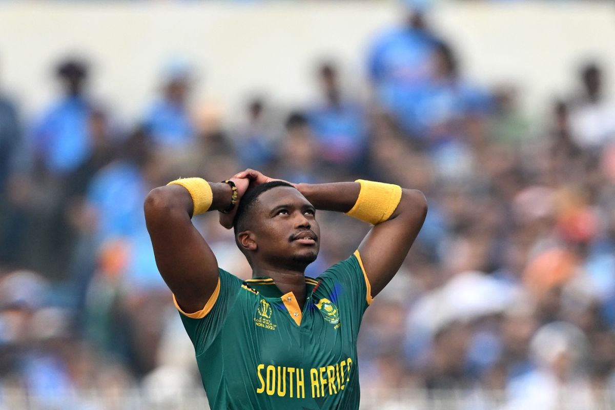 Lungi Ngidi leaked 43 runs in his first five overs | ESPNcricinfo.com