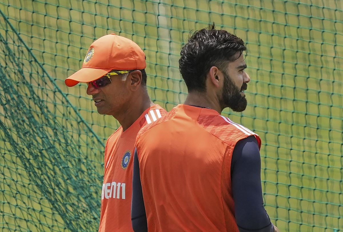 Rahul Dravid and Virat Kohli at India's training session | ESPNcricinfo.com Rahul Dravid and Virat Kohli at India's training session | ESPNcricinfo.com
