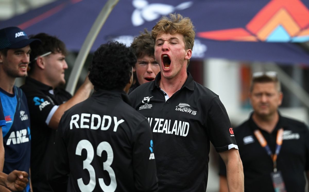 Noah Thain punches off the back foot | ESPNcricinfo.com