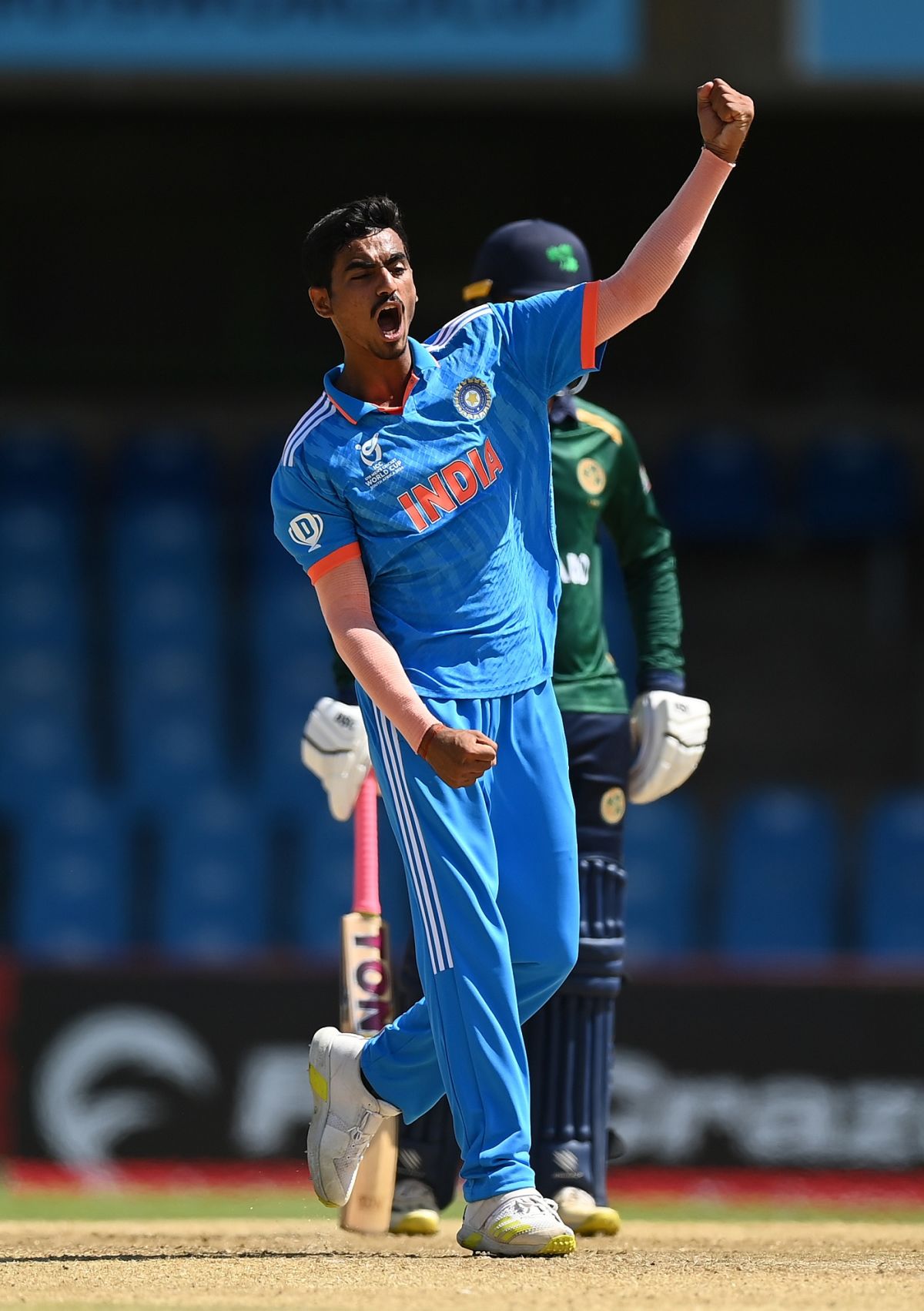 Saumy Pandey accelerated Ireland's slide | ESPNcricinfo.com