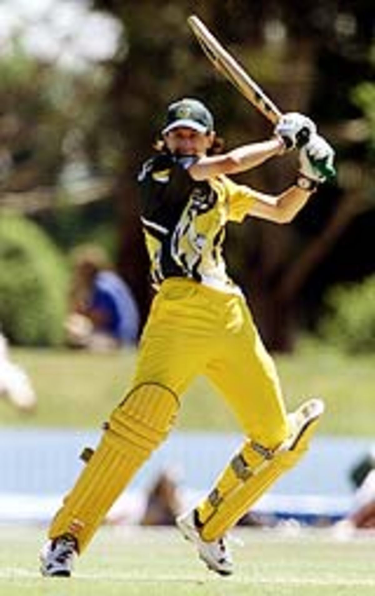 Lisa Keightley in action | ESPNcricinfo.com