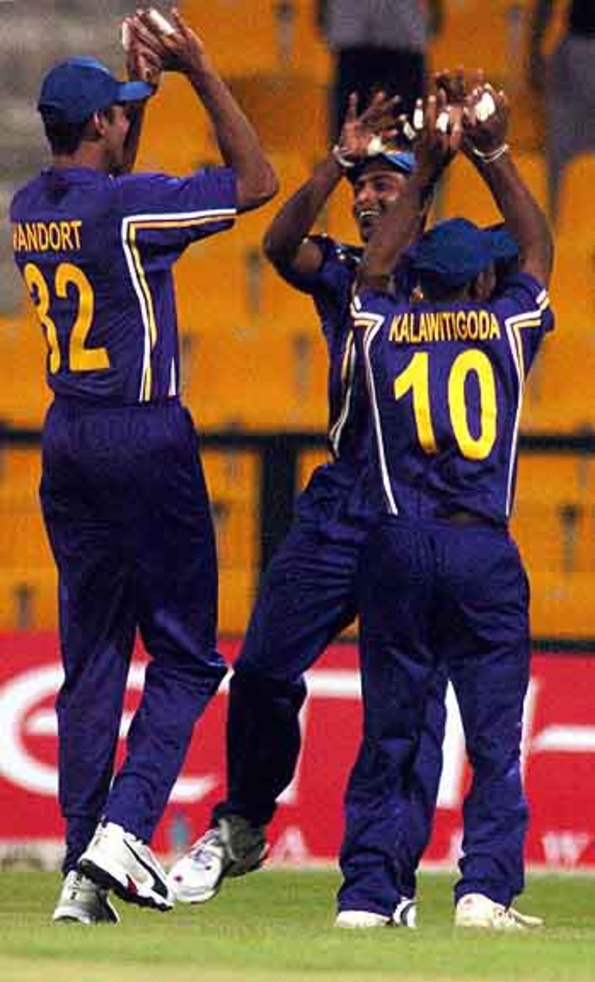 Sri Lanka Masters celebrate a wicket against India | ESPNcricinfo.com