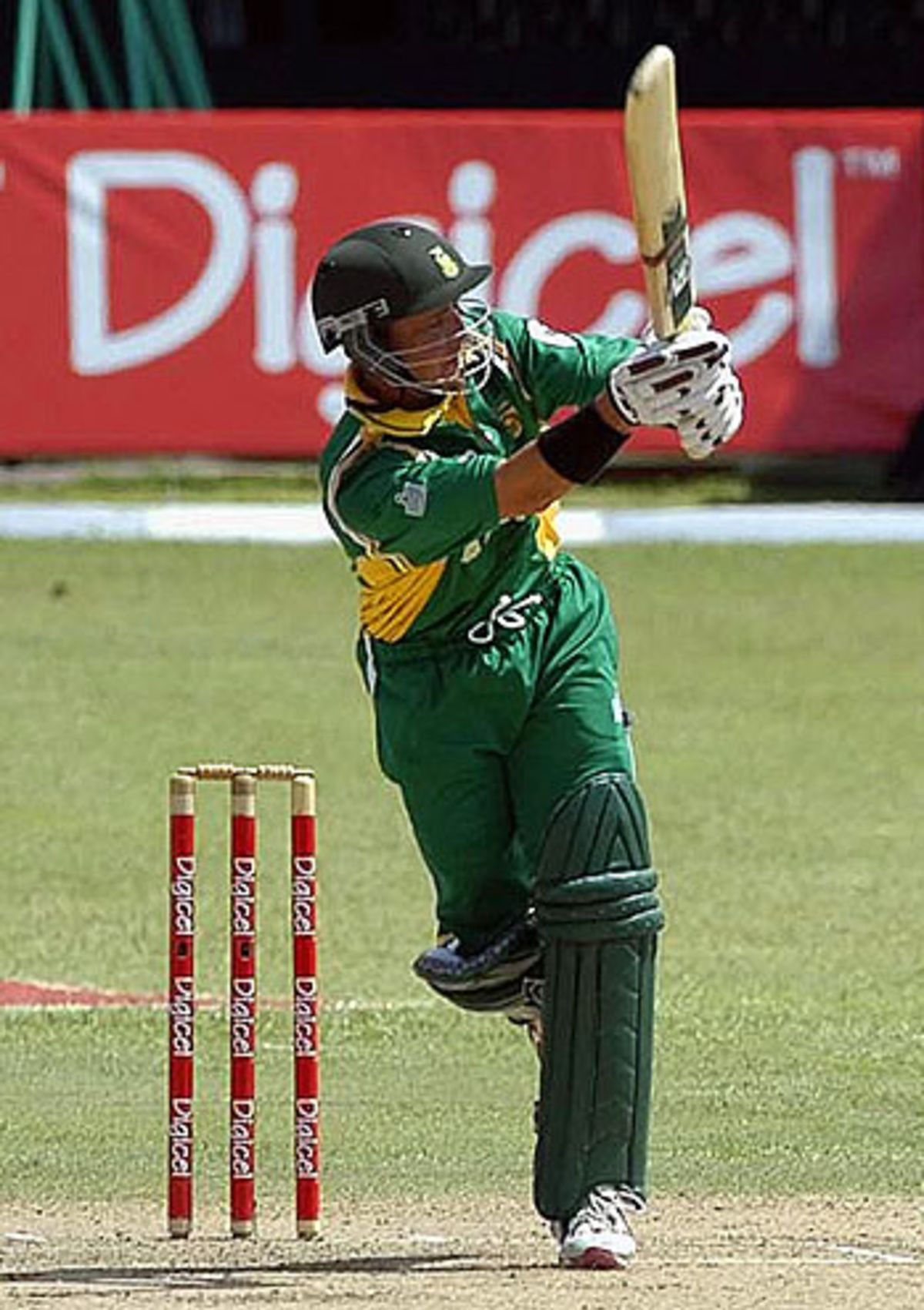 Boeta Dippenaar clips another boundary through the leg side ...