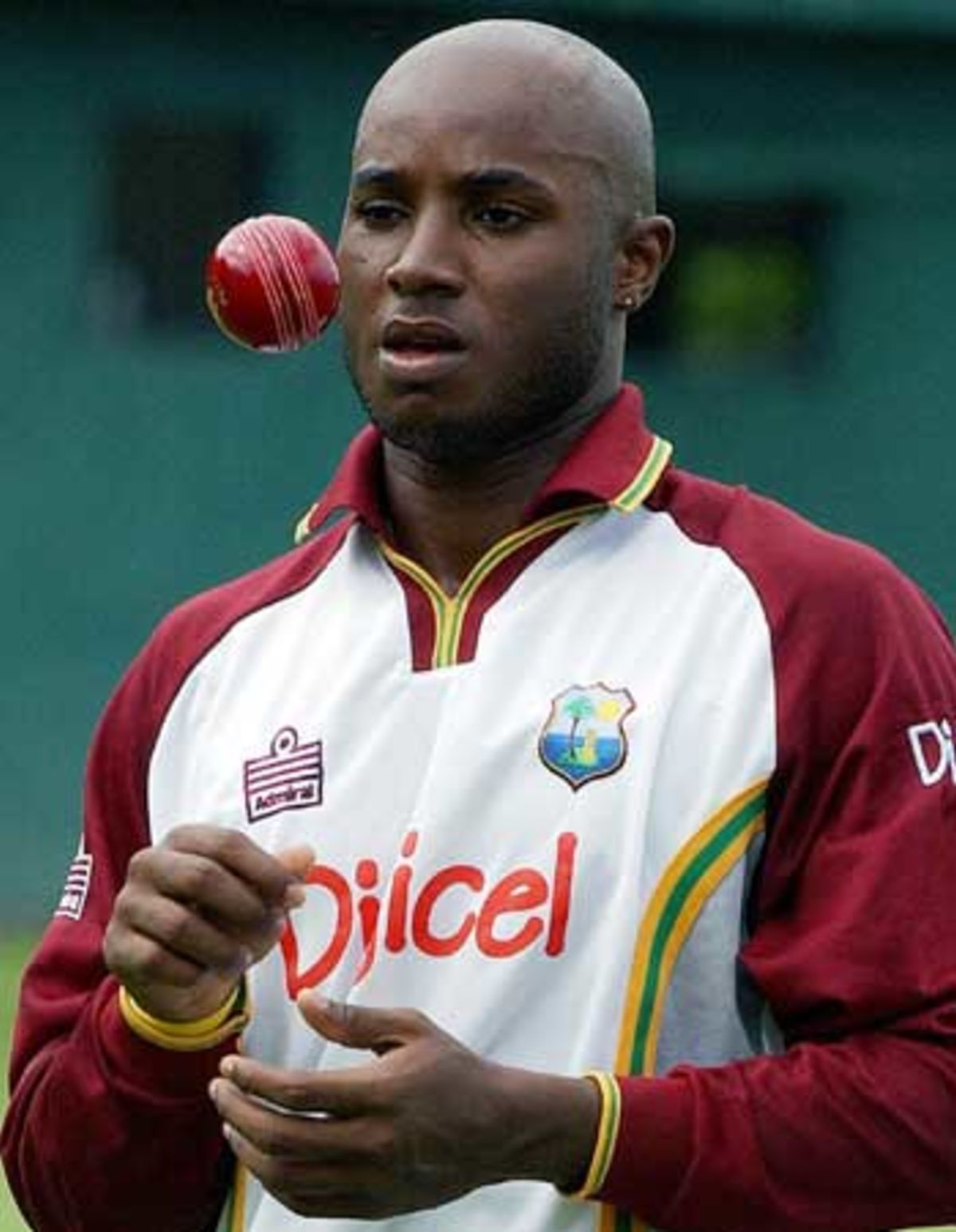 Tino Best tosses a ball | ESPNcricinfo.com