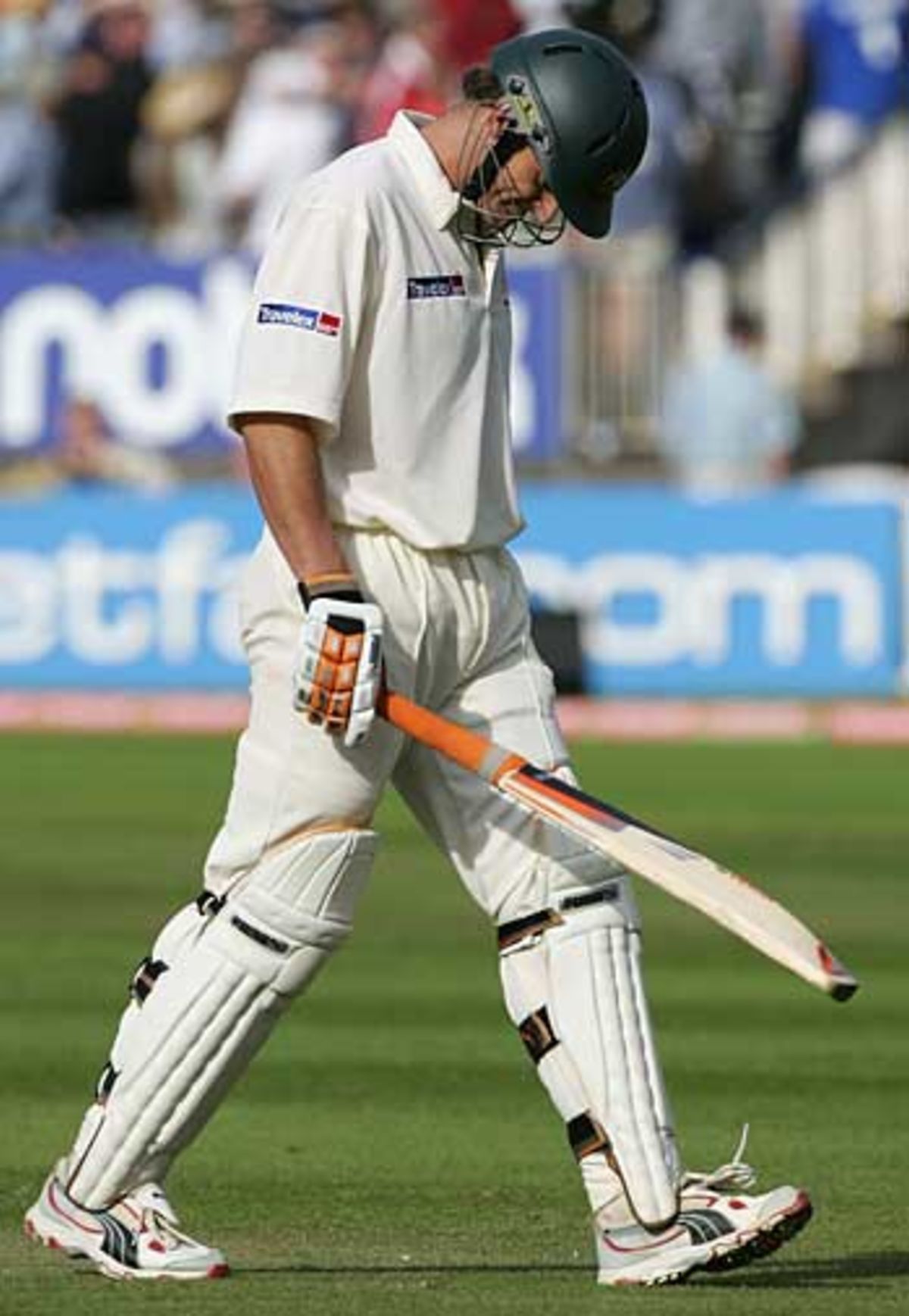 Adam Gilchrist departs as Australia struggle | ESPNcricinfo.com