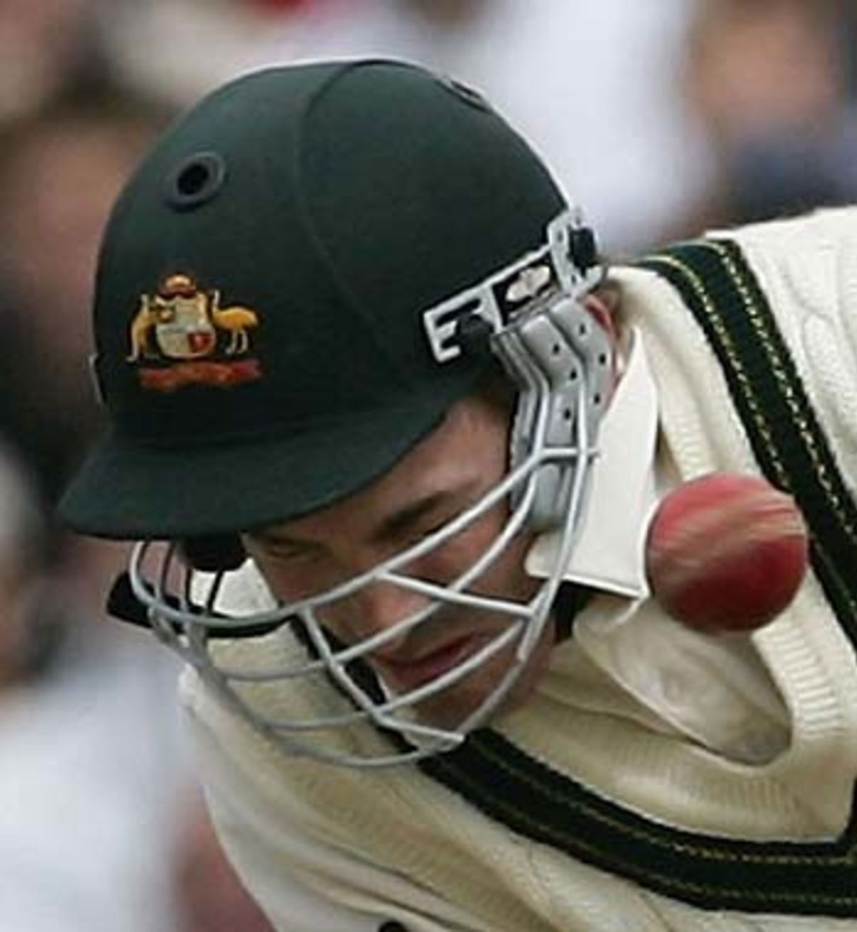 Damien Martyn is astounded as England celebrate his controversial lbw ...