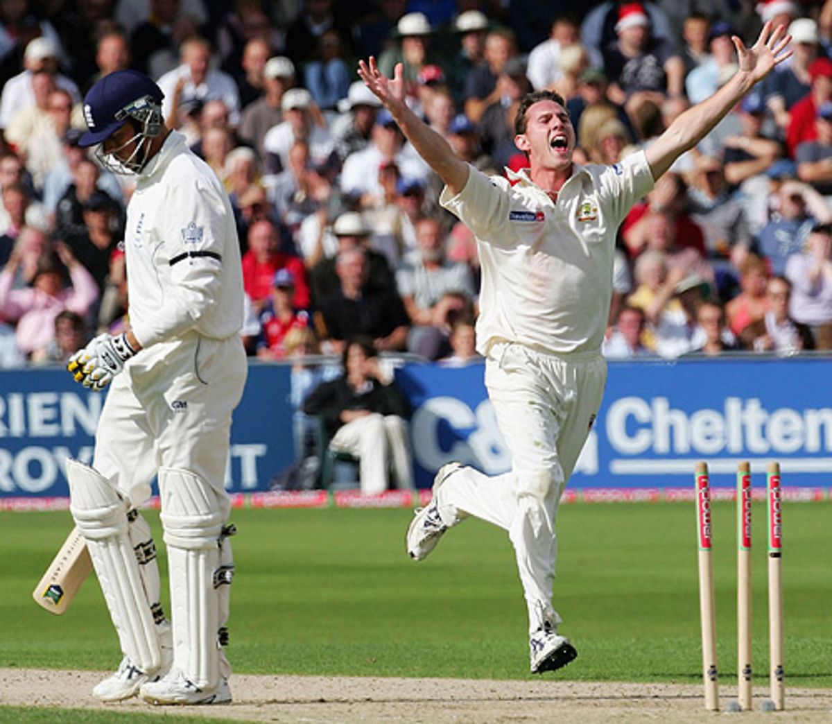 Shaun Tait's first Test wicket | ESPNcricinfo.com