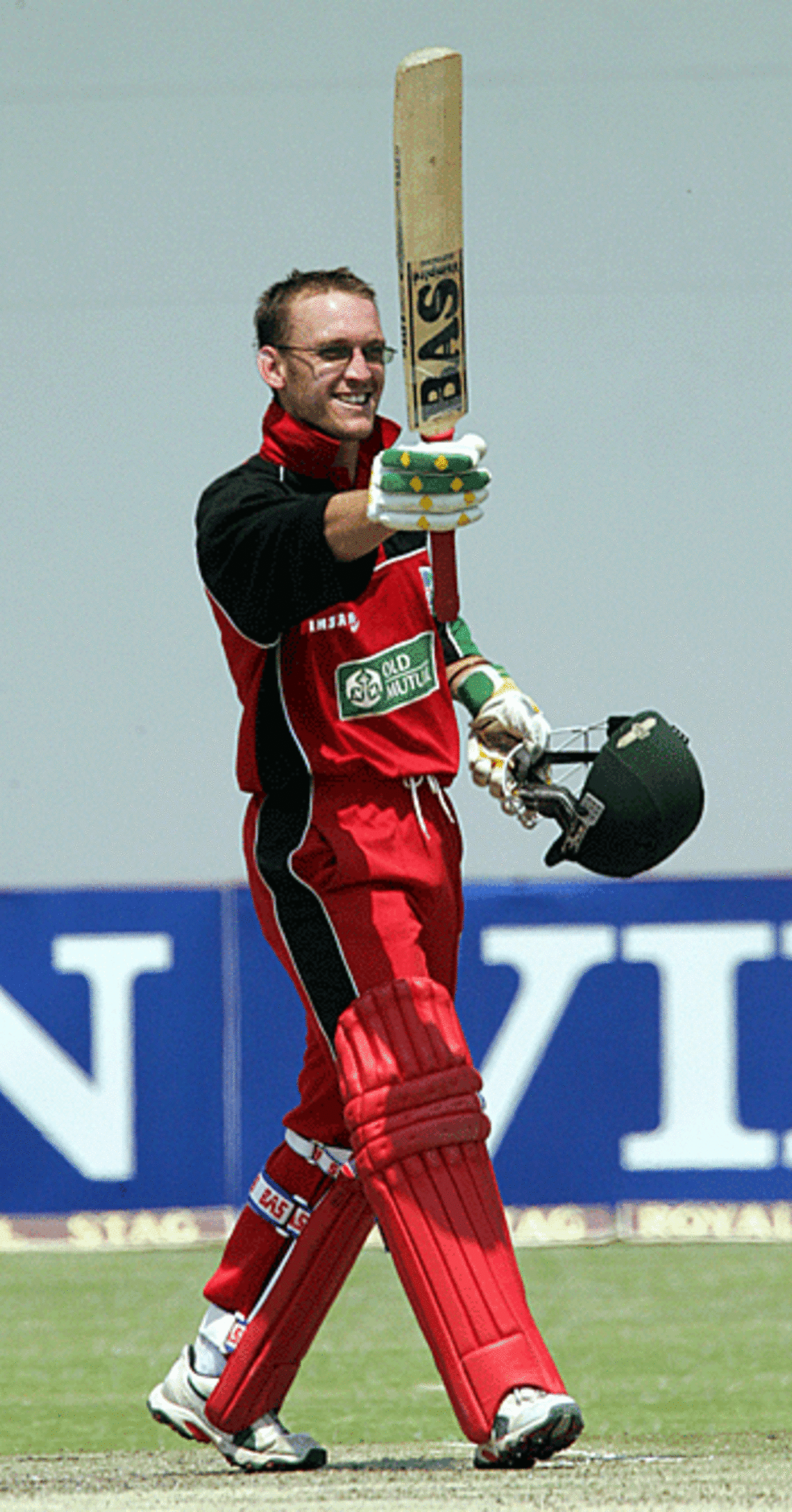 Blessing Mahwire and Tatenda Taibu celebrate Virender Sehwag's wicket ...