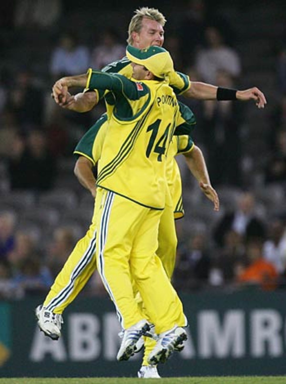 Shane Watson appeals successfully against Kevin Pietersen ...