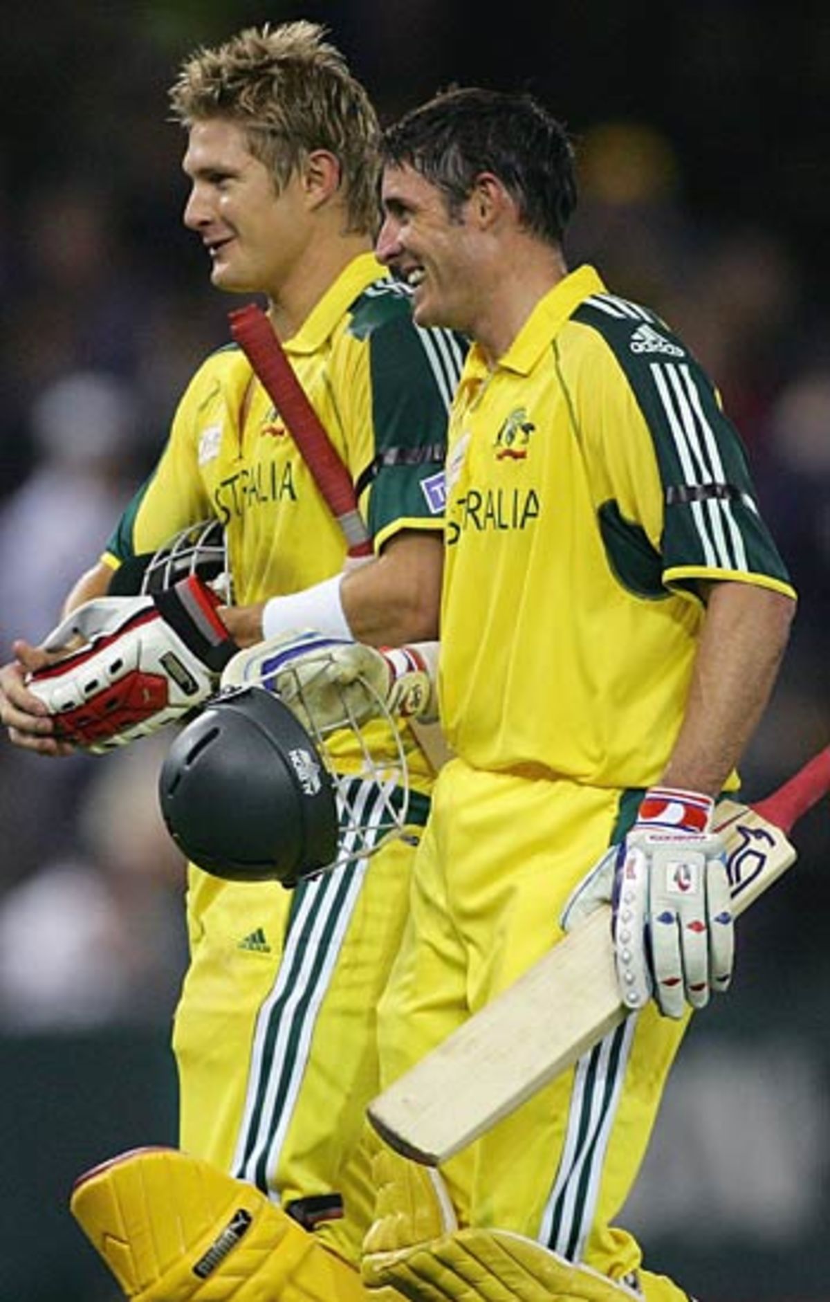 Shane Watson and Mike Hussey walk off together | ESPNcricinfo.com