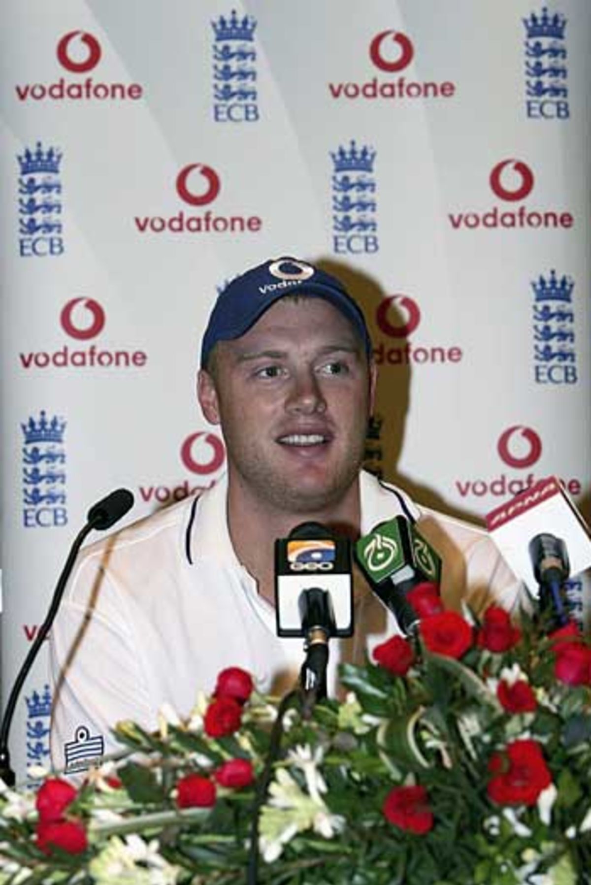 Andrew Flintoff speaks to the media | ESPNcricinfo.com