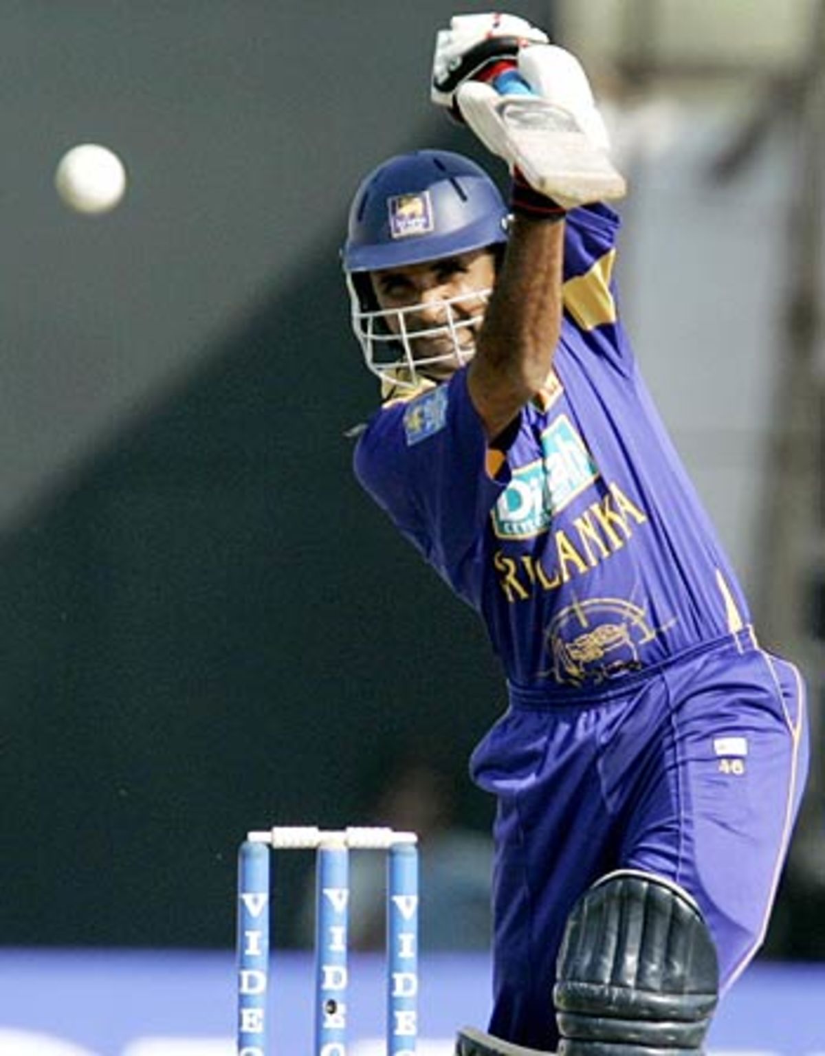 Marvan Atapattu could manage just 9 before chipping a shot to the ...