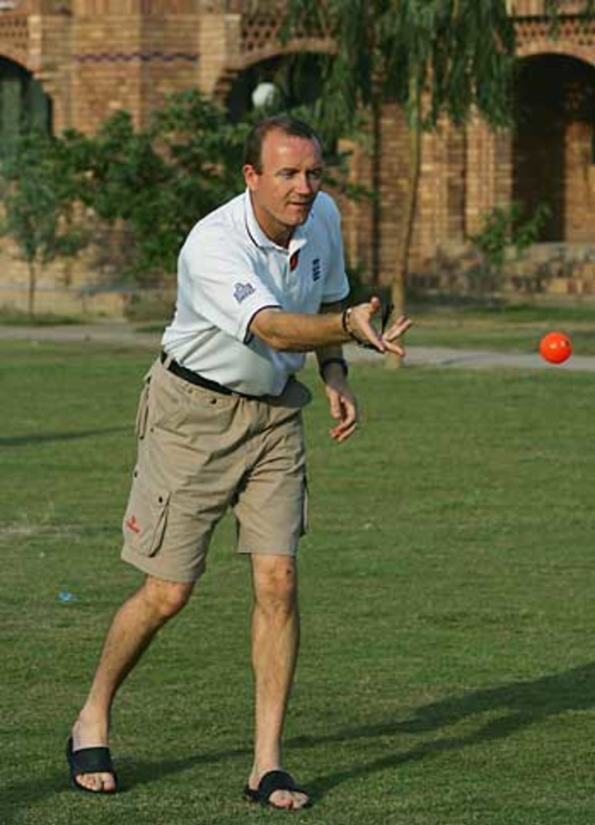 Shaun Udal tries to bring back under-arm bowling | ESPNcricinfo.com