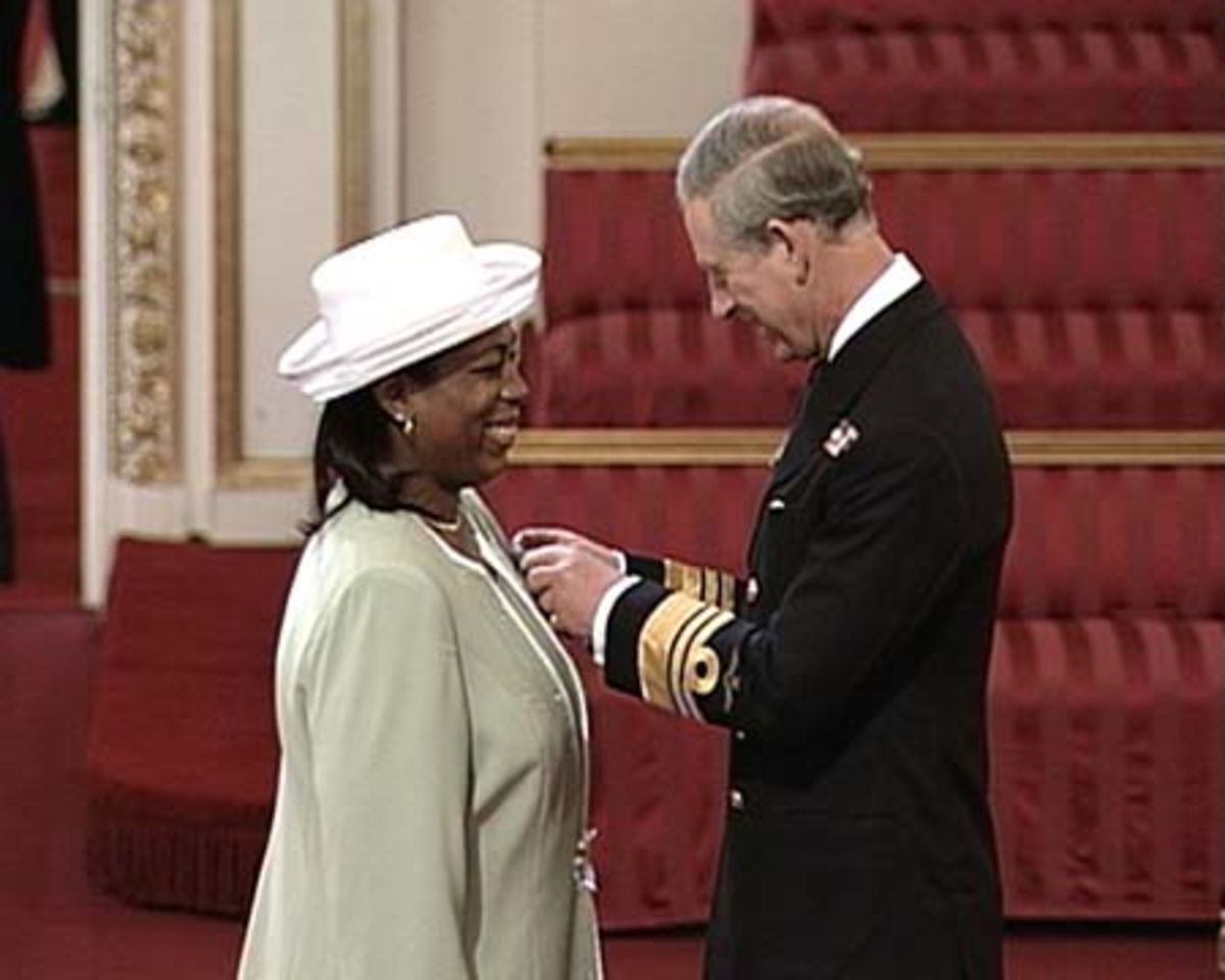 Nadine George receives her MBE at Buckingham palace | ESPNcricinfo.com
