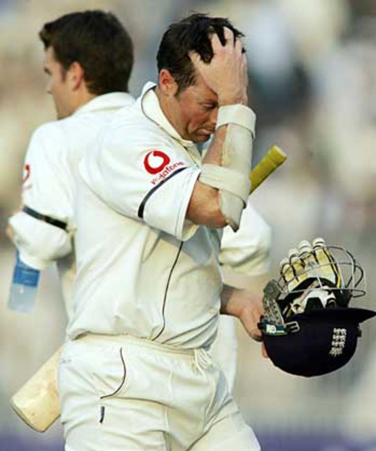 Mohammad Sami celebrates Trescothick's wicket | ESPNcricinfo.com