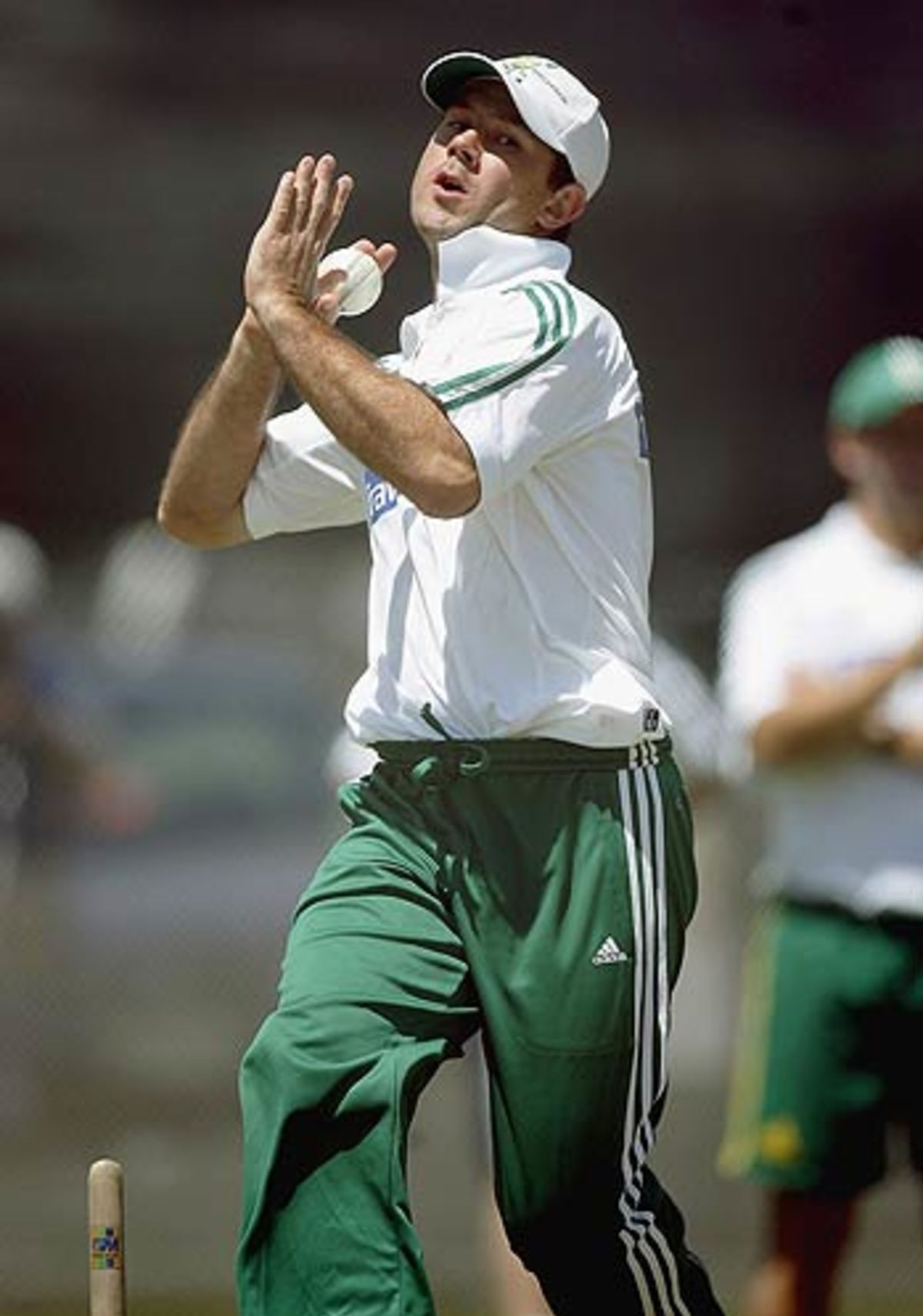 Ricky Ponting hones his bowling skills | ESPNcricinfo.com Ricky Ponting hones his bowling skills | ESPNcricinfo.com