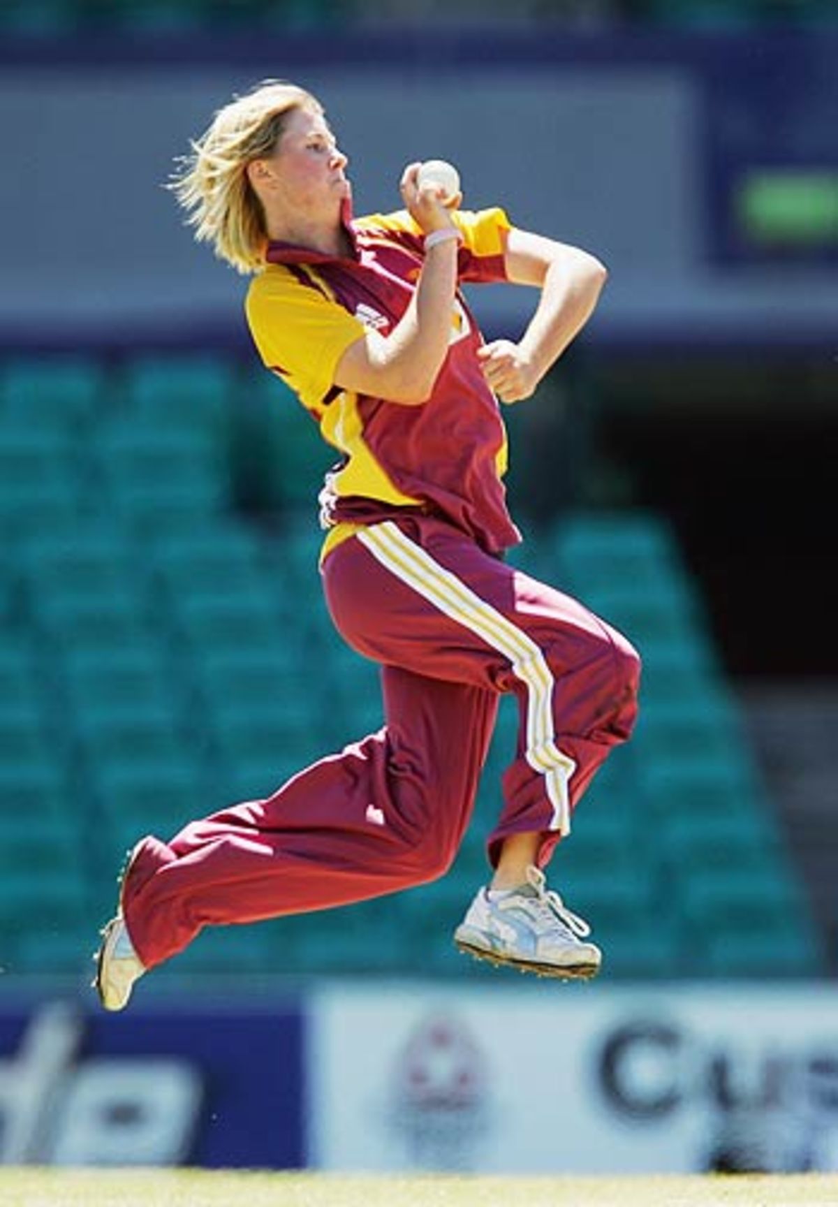 Sarah Edwards sets off for a single | ESPNcricinfo.com
