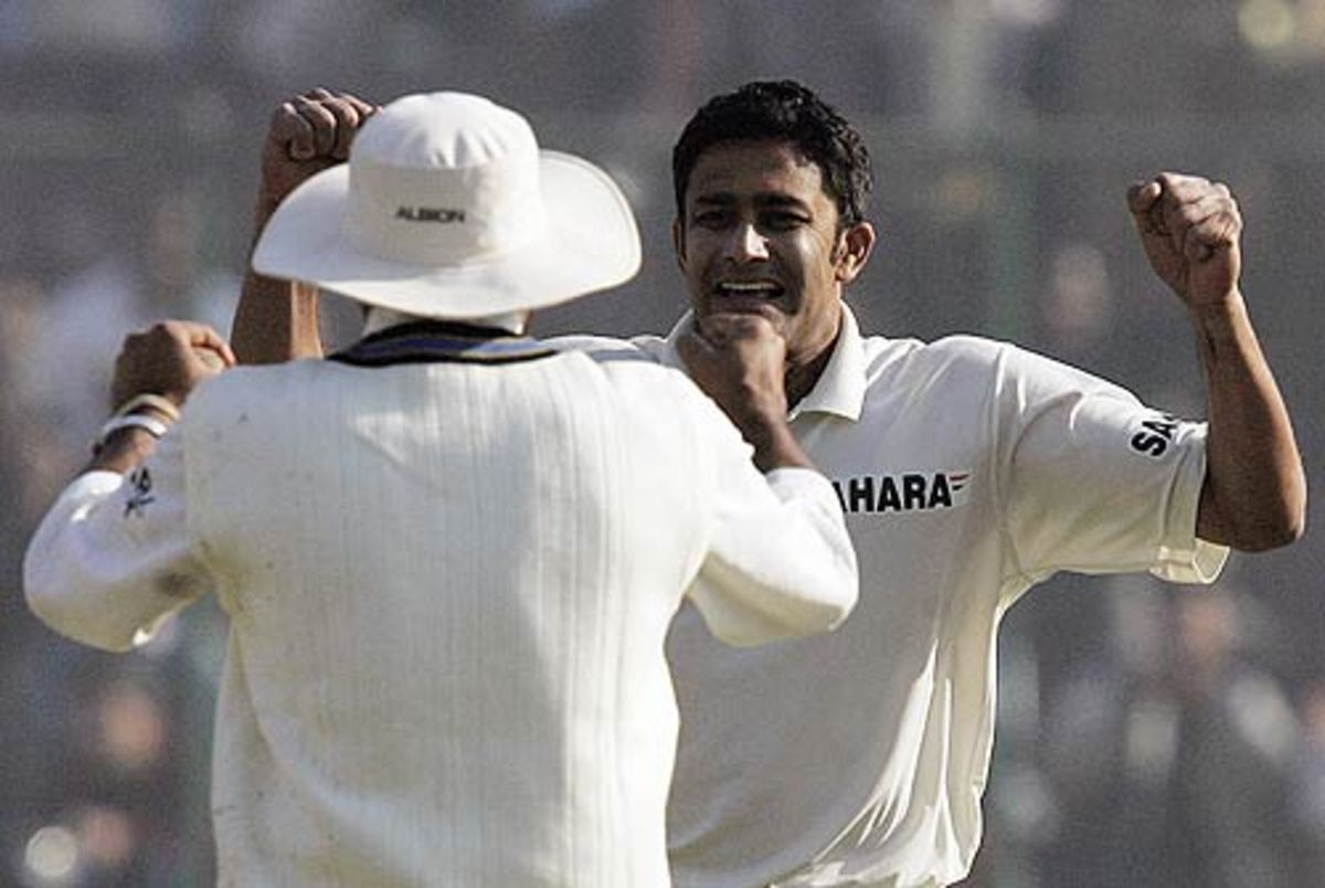 Anil Kumble celebrates the wicket of Chaminda Vaas | ESPNcricinfo.com Anil Kumble celebrates the wicket of Chaminda Vaas | ESPNcricinfo.com