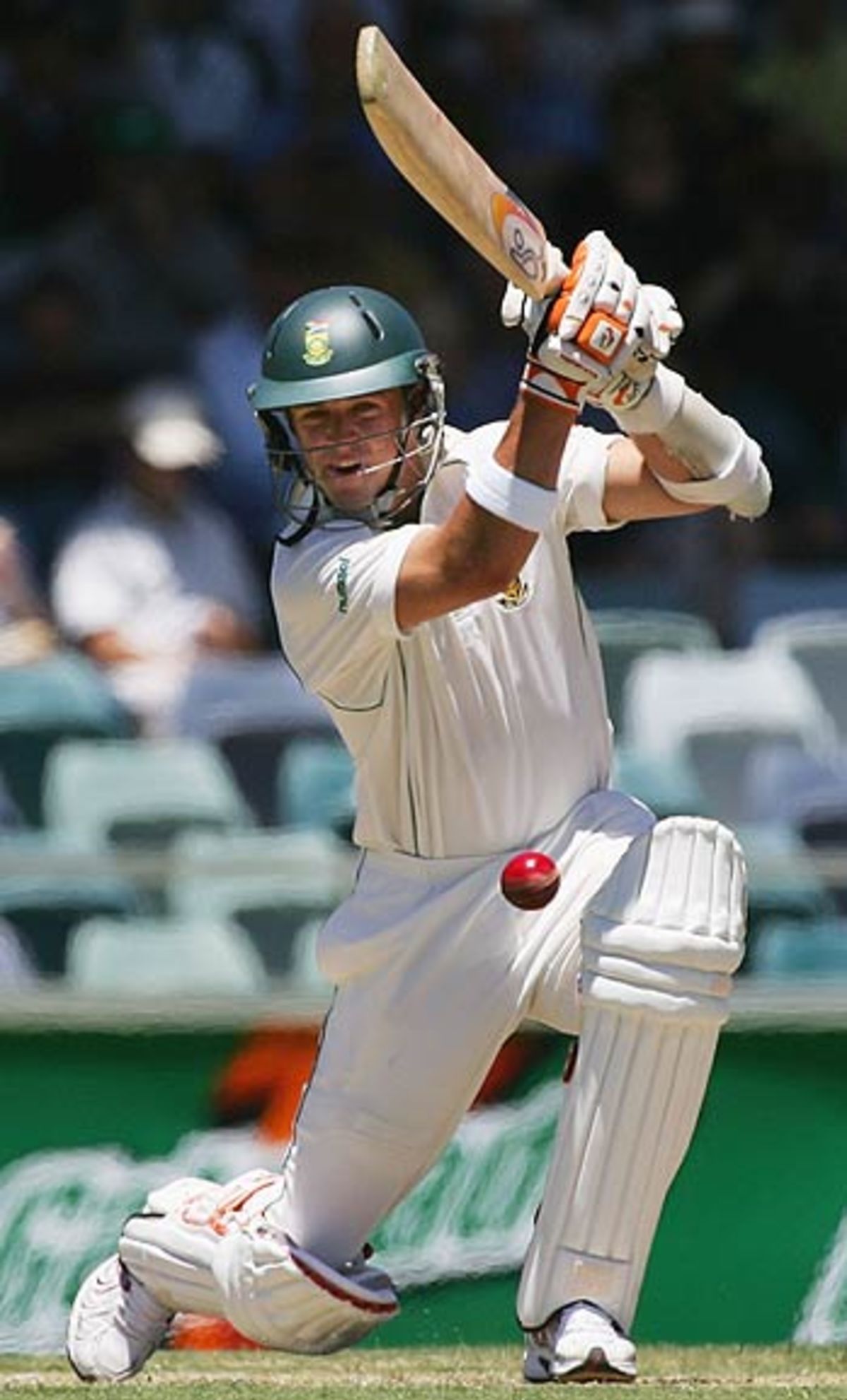 AB de Villiers powers one through point | ESPNcricinfo.com