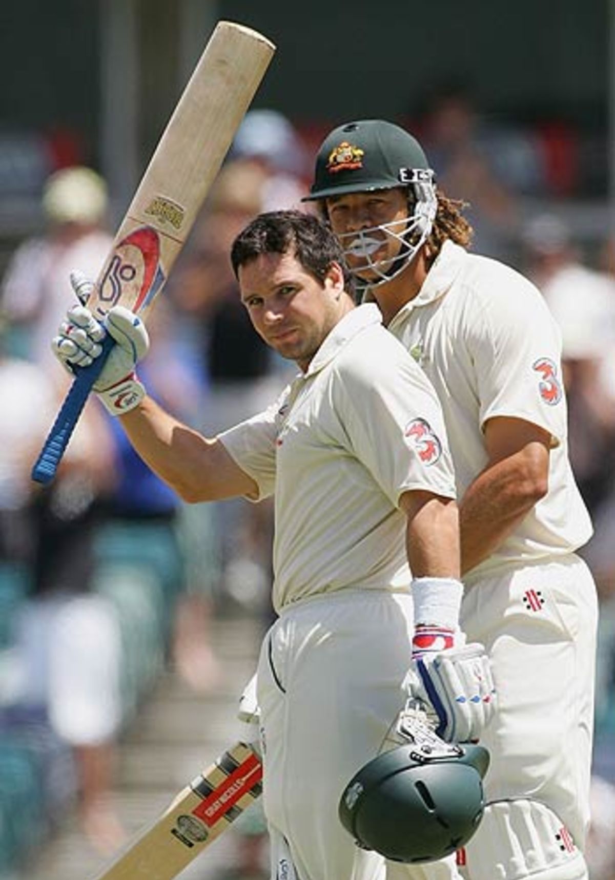 Brad Hodge reacts after reaching his hundred | ESPNcricinfo.com
