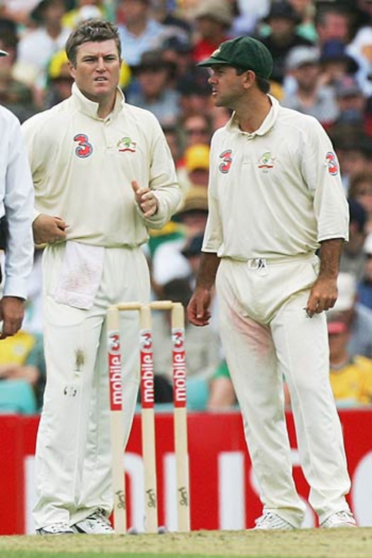Michael Hussey was used as a back-up bowler by Ricky Ponting ...