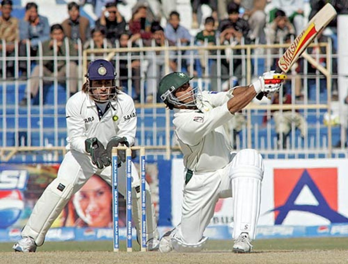 Ruchira Perera celebrates Ricky Ponting's wicket | ESPNcricinfo.com