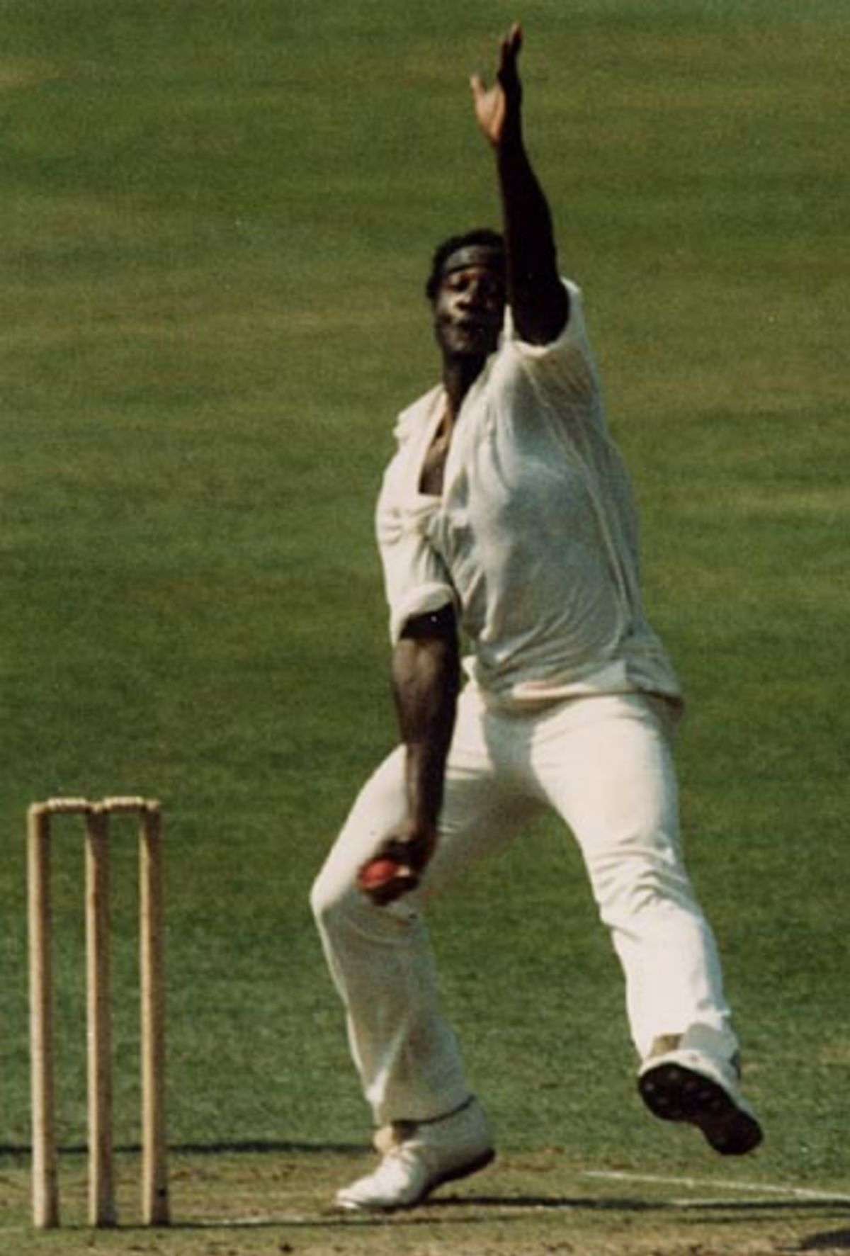 Wayne Daniel in full flow | ESPNcricinfo.com