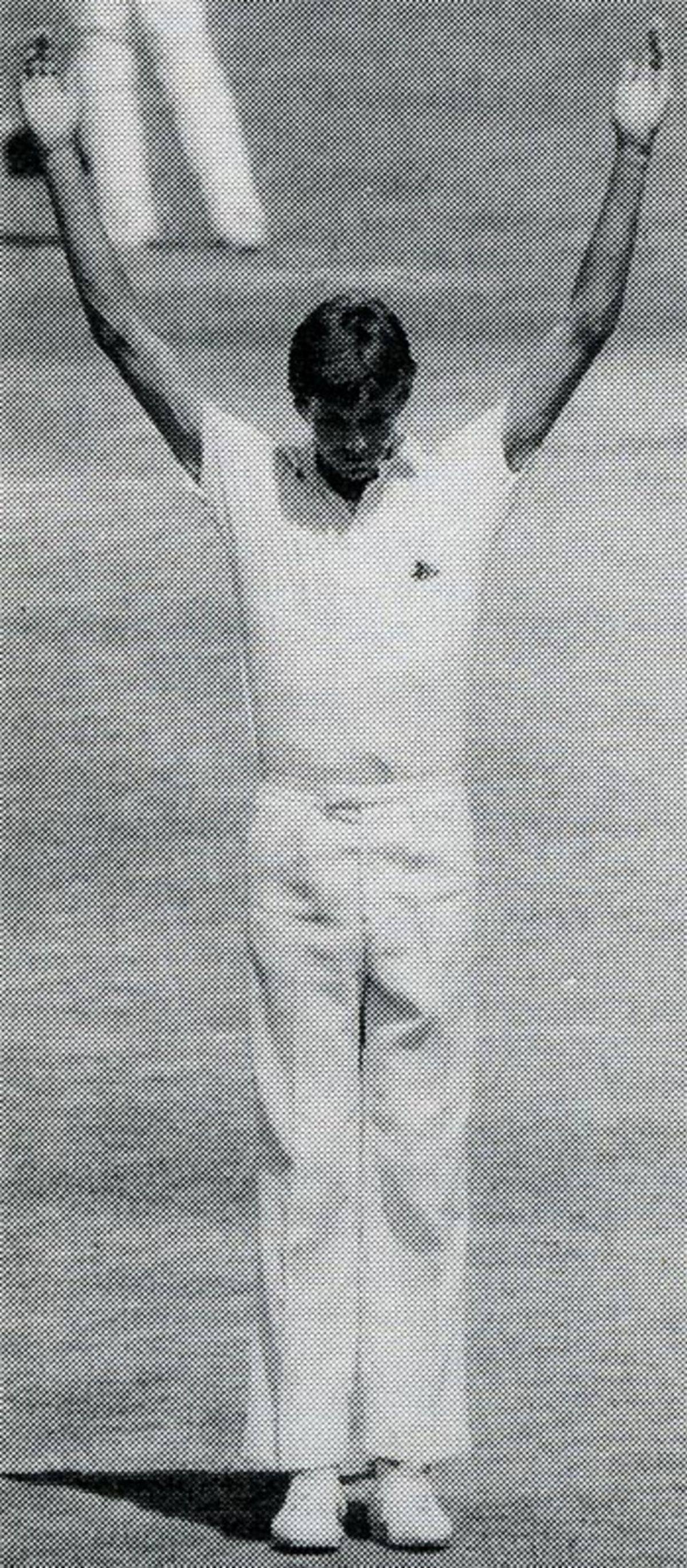 Paul Downton dives to catch Dilip Vangsarkar off Neil Foster ...