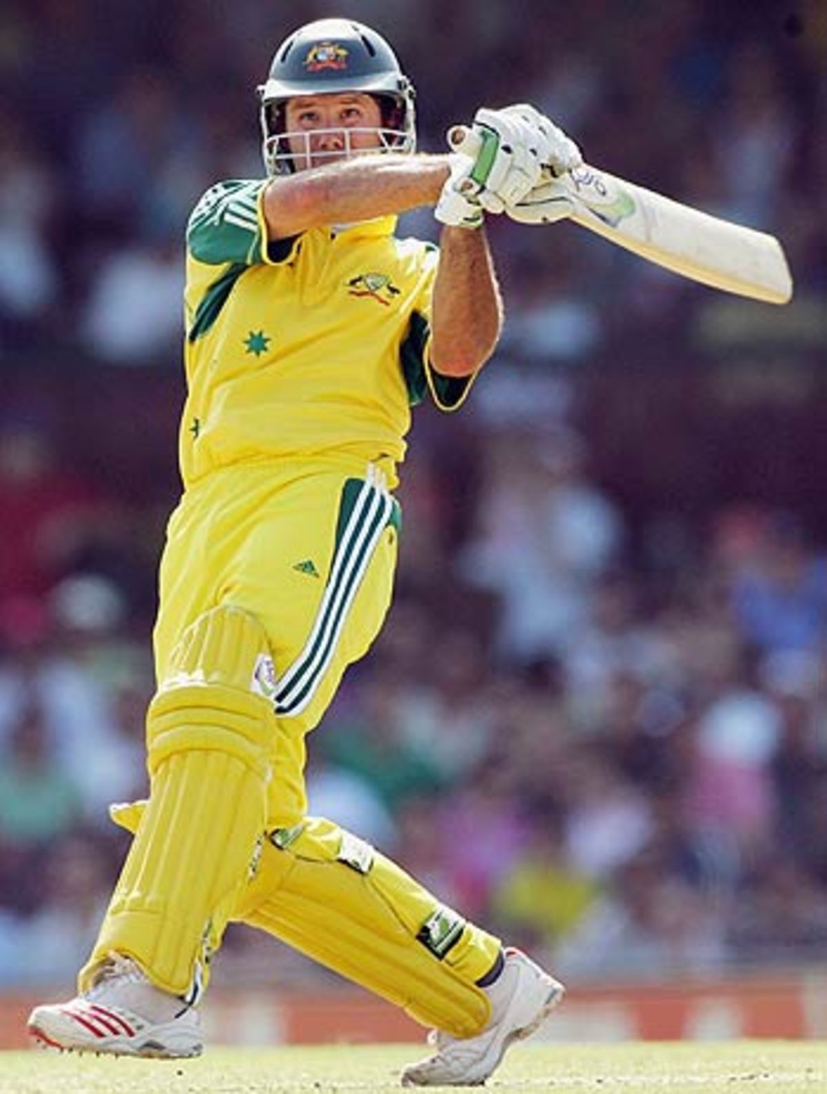 Ricky Ponting cuts hard to the fence | ESPNcricinfo.com