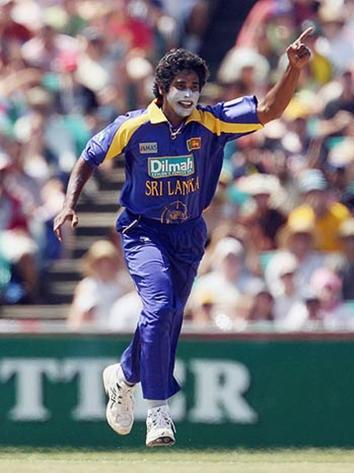 Chaminda Vaas reduced Australia to 10 for 3 | ESPNcricinfo.com