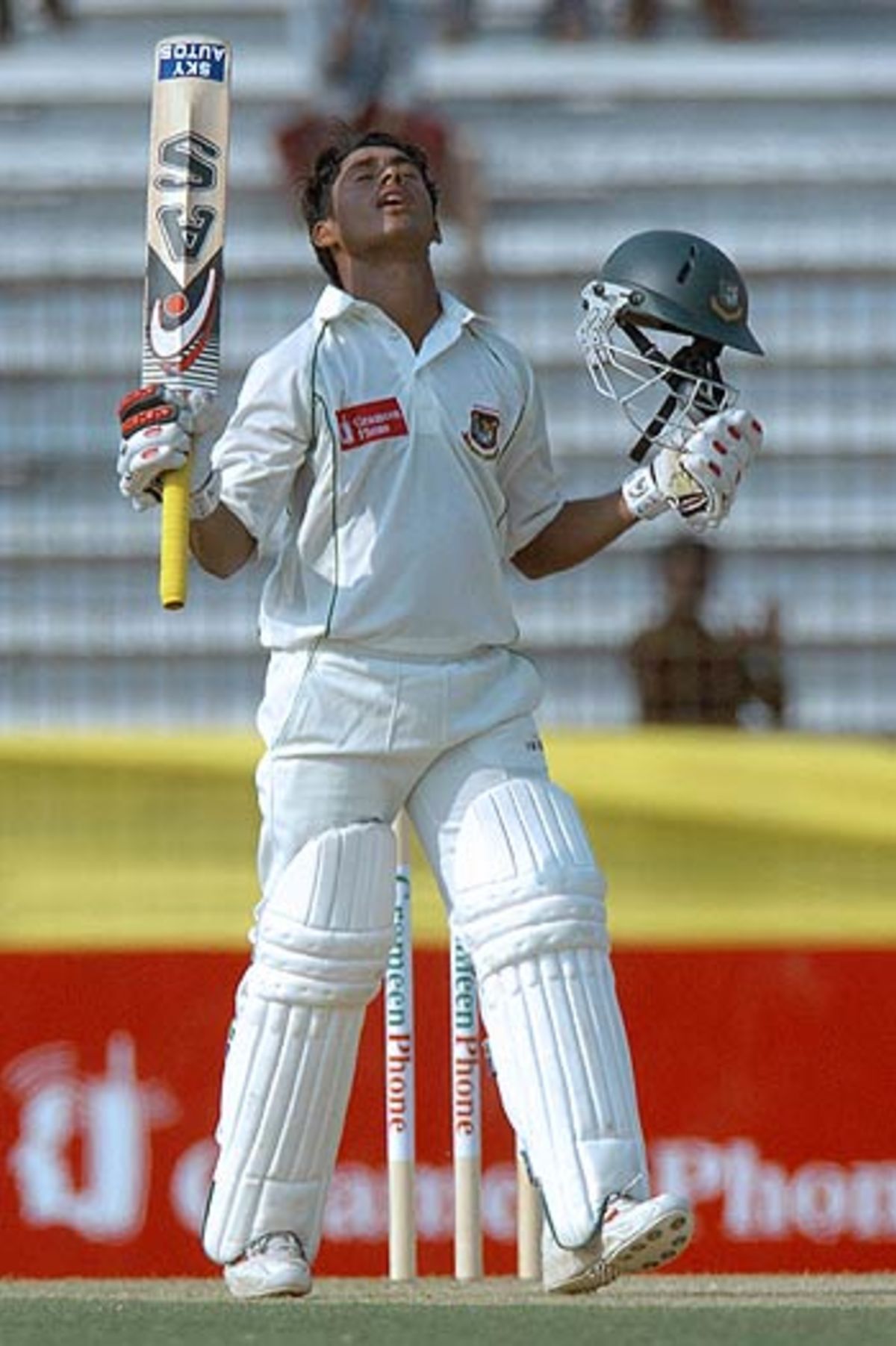 Mohammad Ashraful celebrates his sparkling hundred | ESPNcricinfo.com