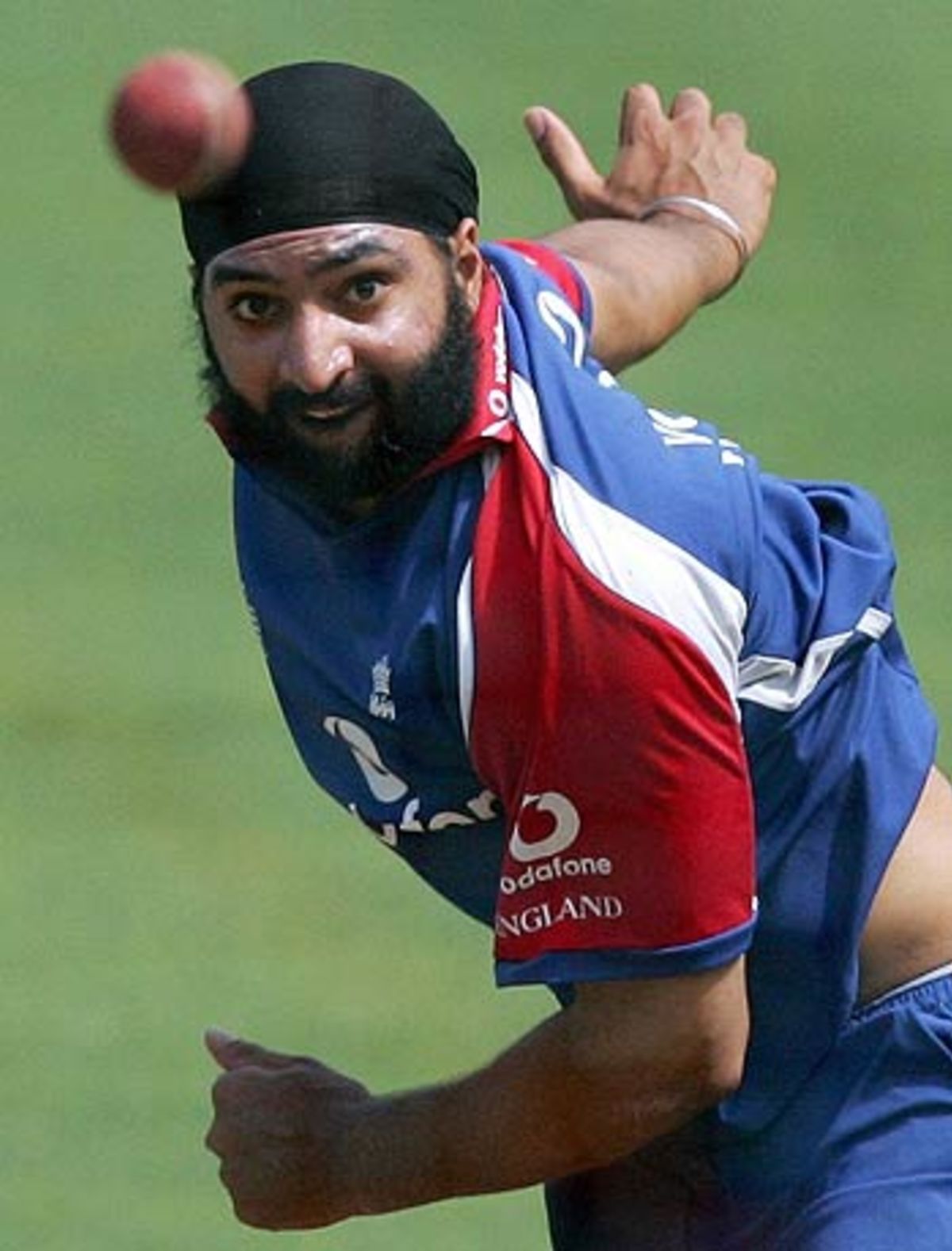 Monty Panesar sends one down | ESPNcricinfo.com