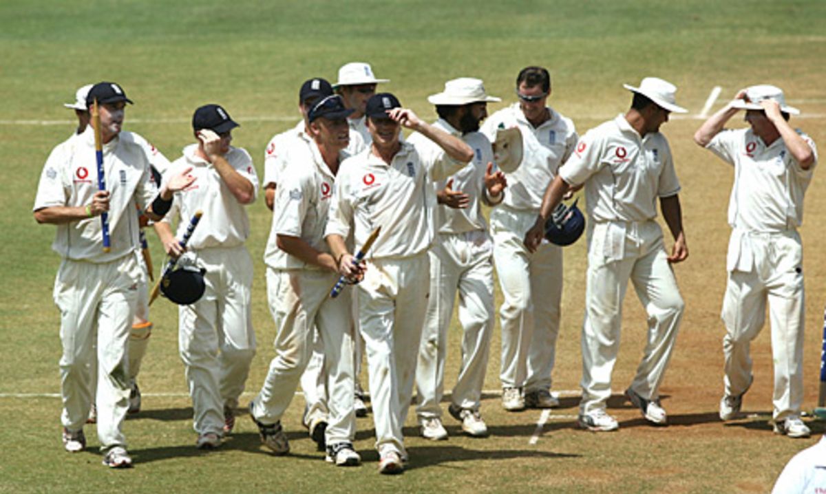 The victorious England team after beating India | ESPNcricinfo.com