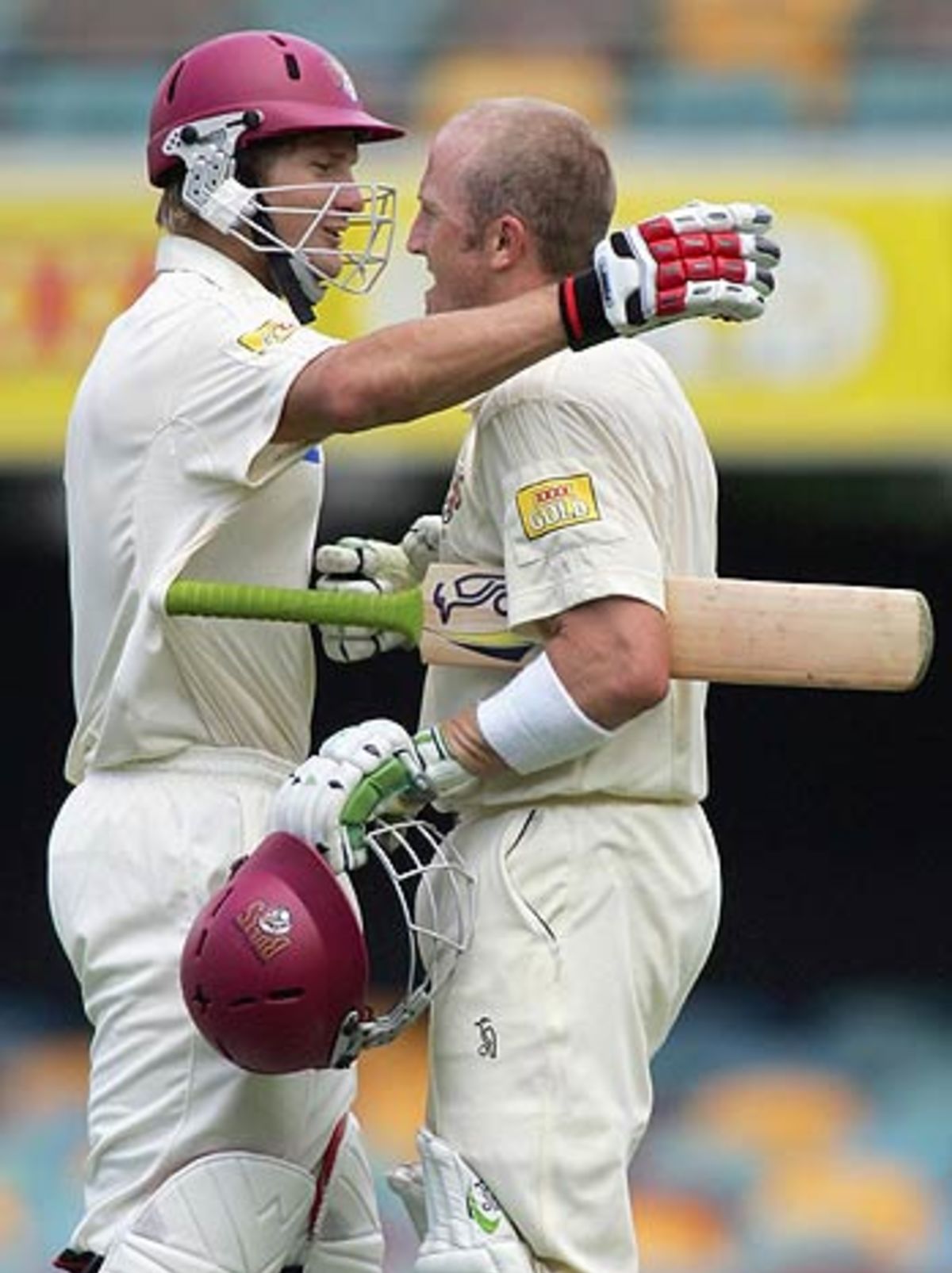 Clinton Perren pulls during his hundred | ESPNcricinfo.com