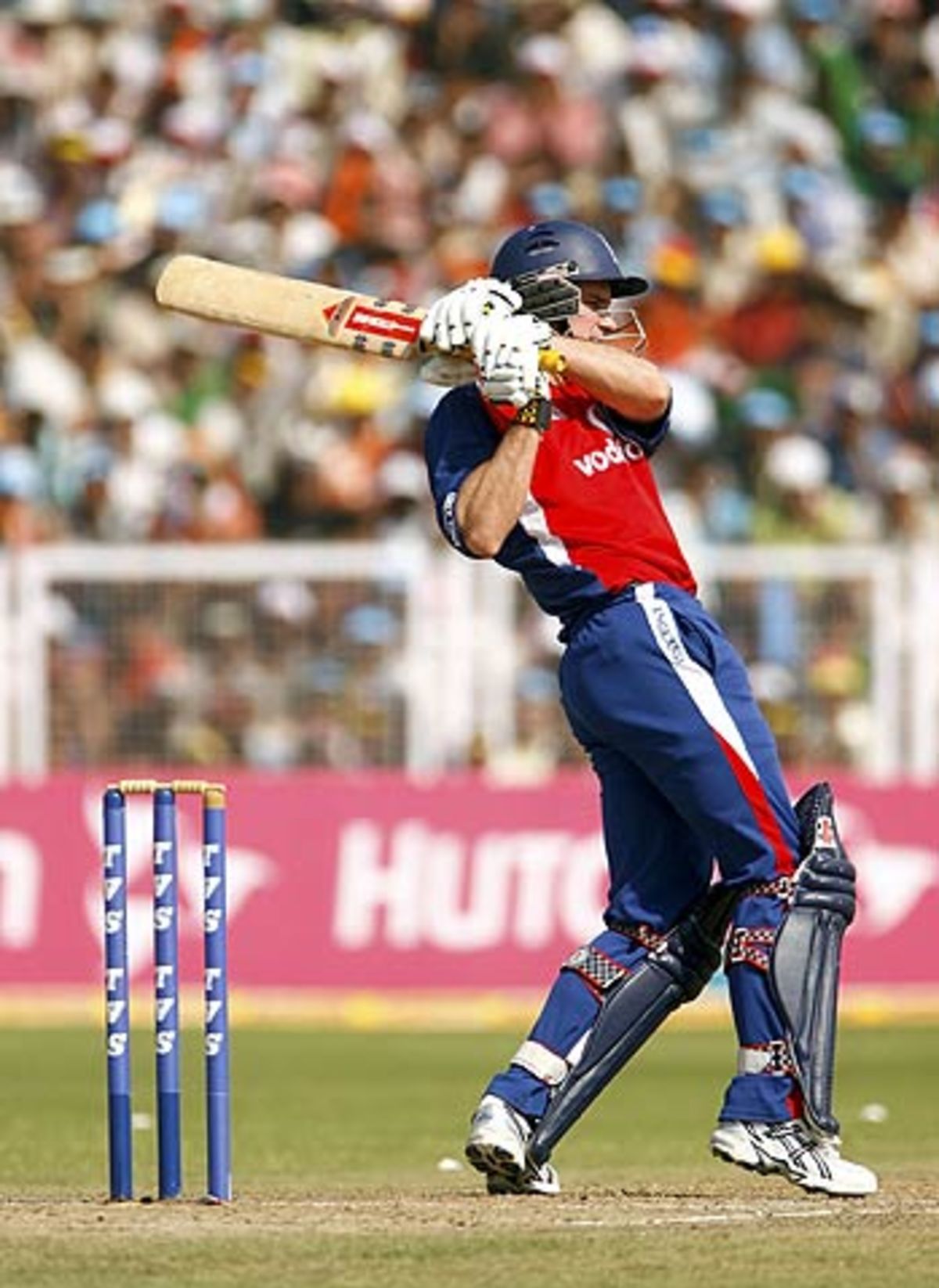 Andrew Strauss pulls for four | ESPNcricinfo.com